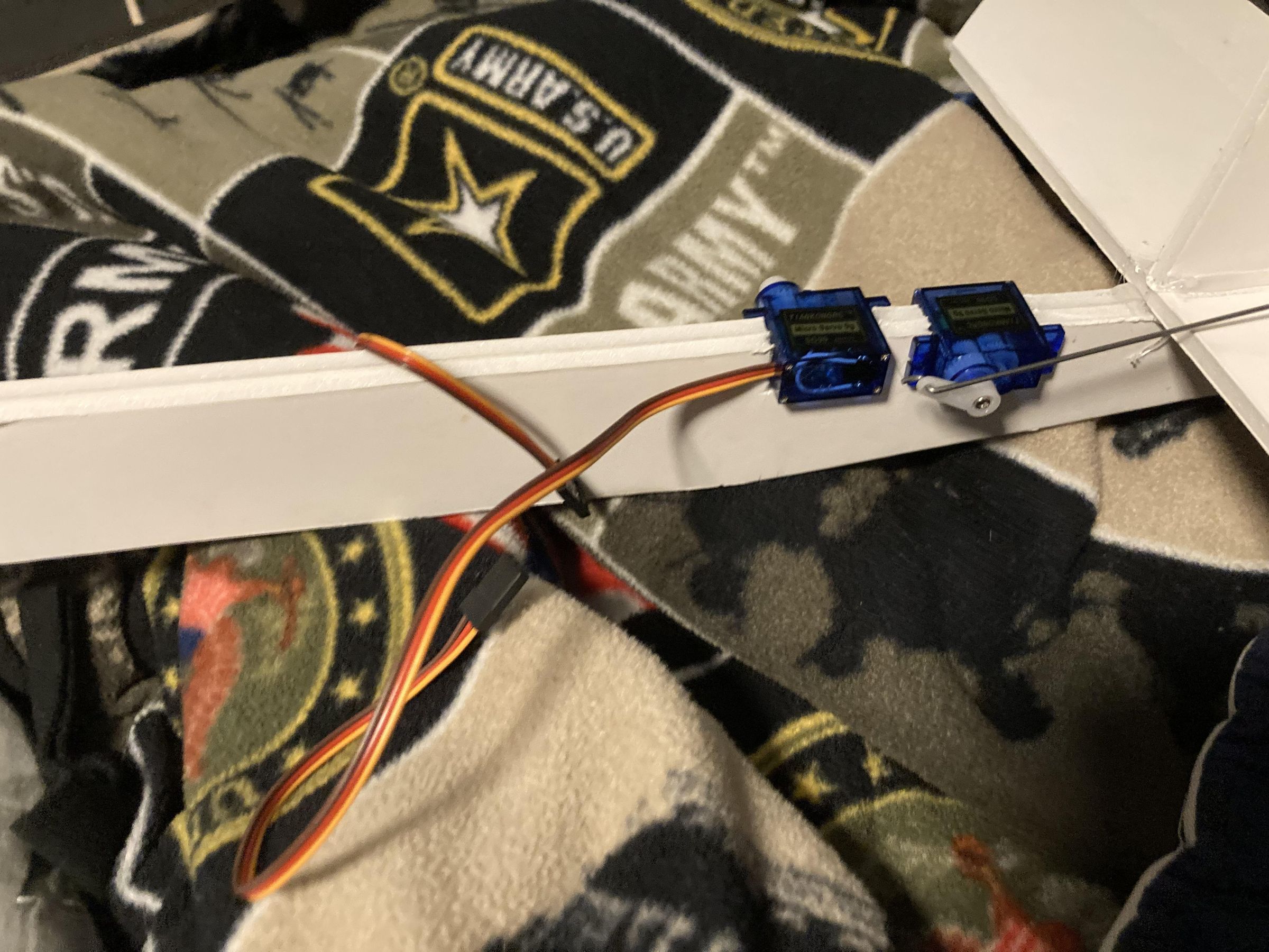 RC Plane : 3 Steps - Instructables