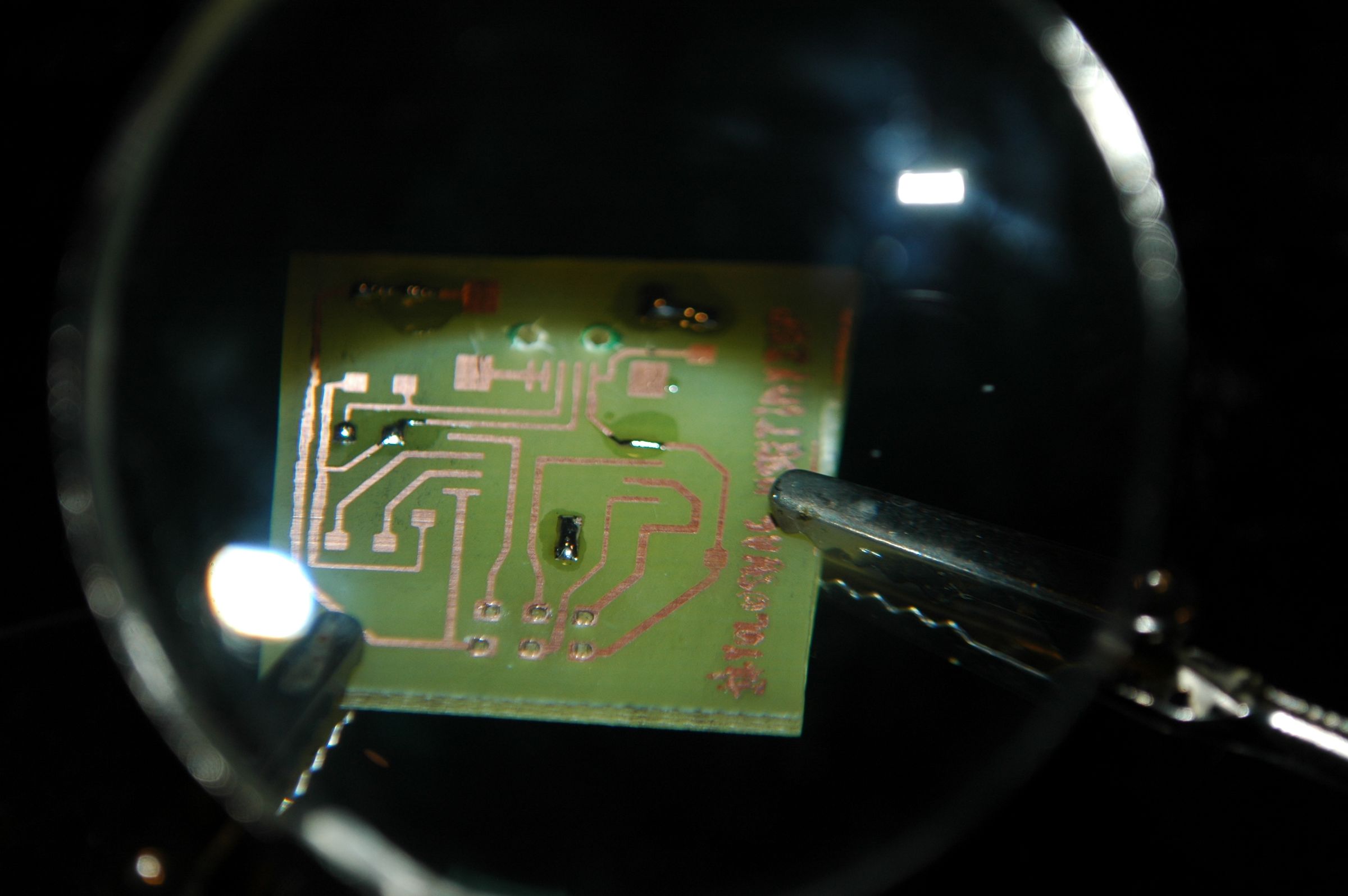 DIY $5 USBTinyISP : 4 Steps - Instructables