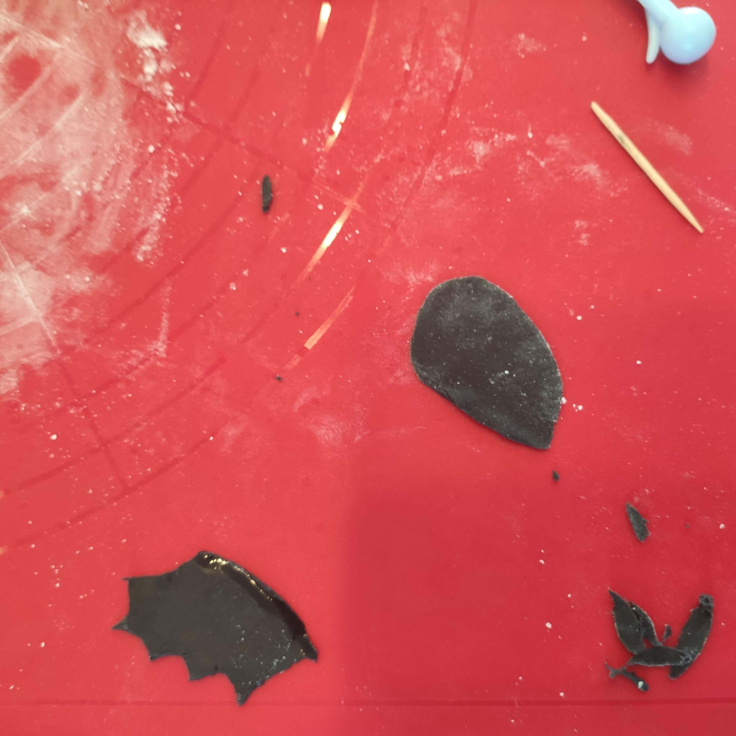 Toothless - Cake Fondant : 4 Steps - Instructables