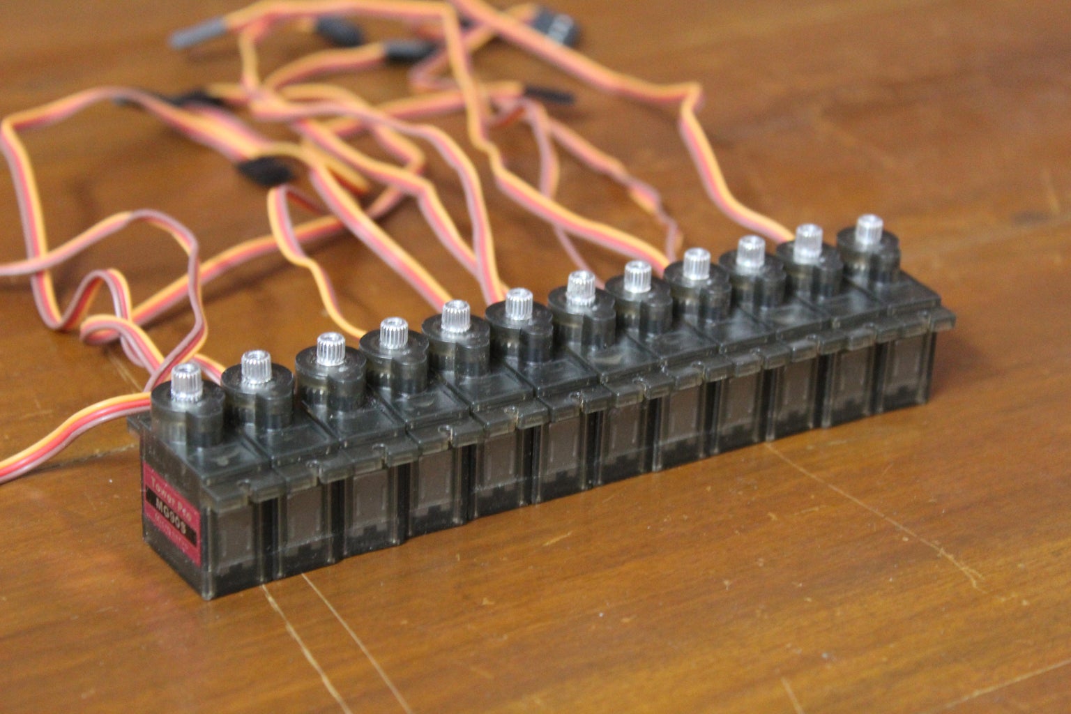 Arduino Powered Micro Quadruped 13 Steps With Pictures Instructables