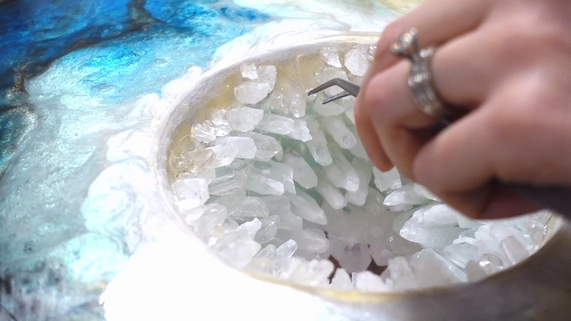 Wood & Resin Geode Table : 8 Steps (with Pictures) - Instructables