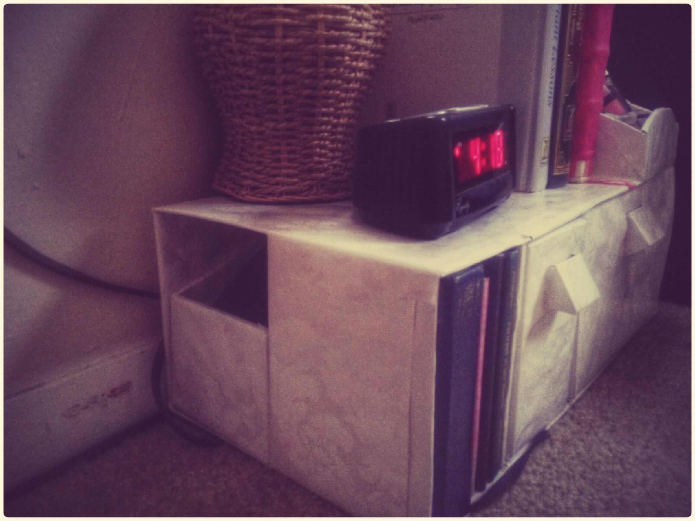 DIY Bedside Storage : 6 Steps (with Pictures) - Instructables