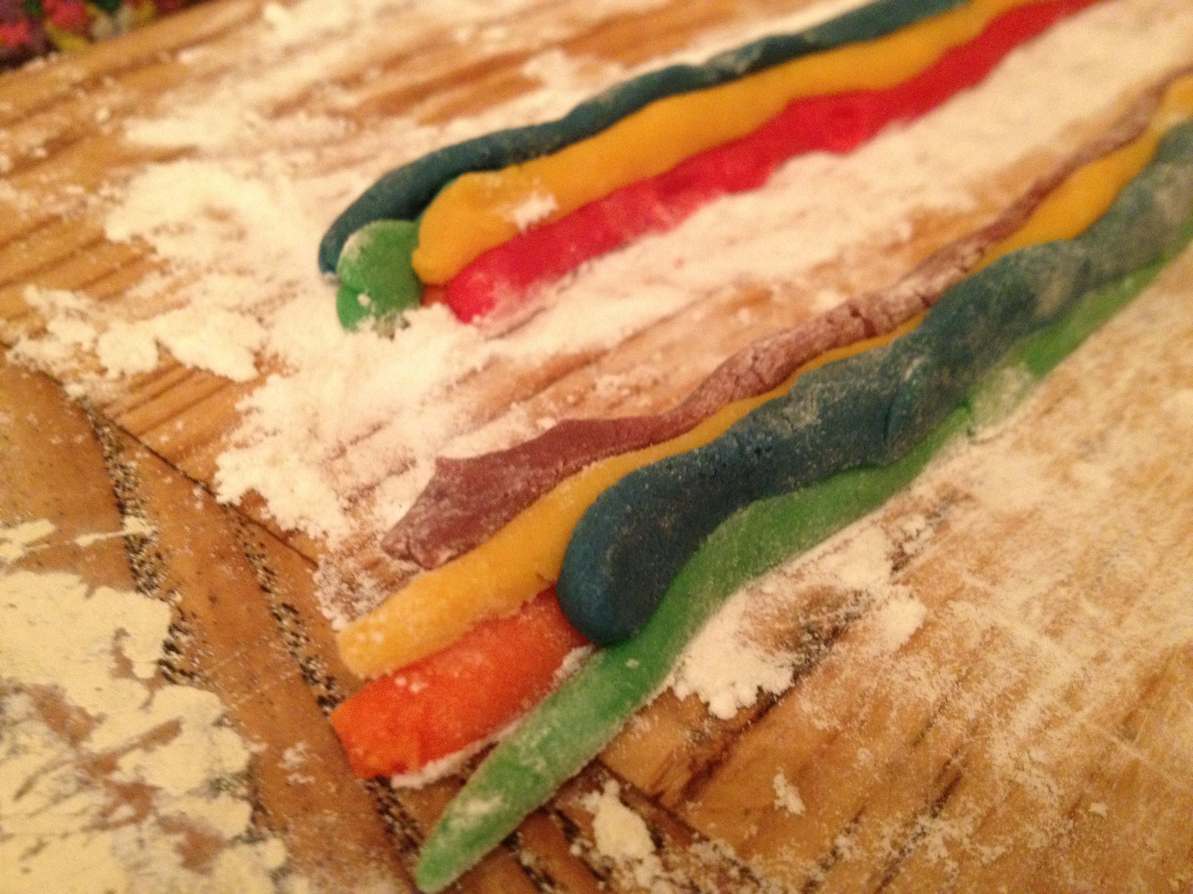 Unicorn Poop® : 9 Steps (with Pictures) - Instructables