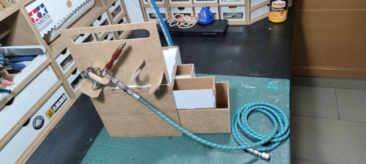 Box for Airbrush / Caja Para Aerografo : 5 Steps (with Pictures ...