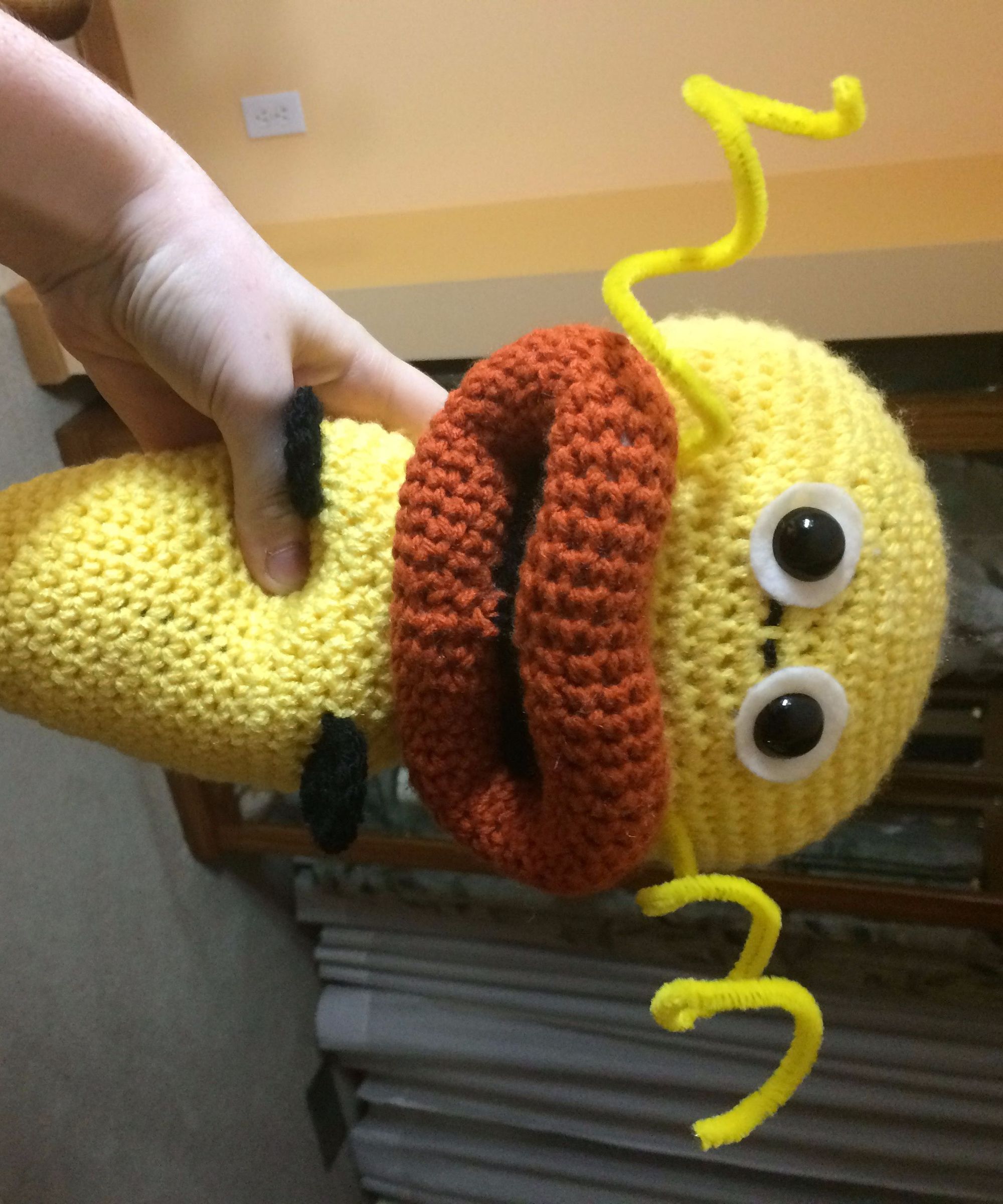 Crochet a Zapfish From Splatoon : 11 Steps (with Pictures) - Instructables