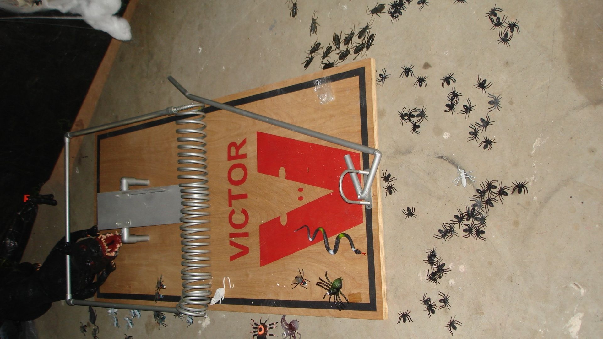 THE CANDY TRAP - Instructables