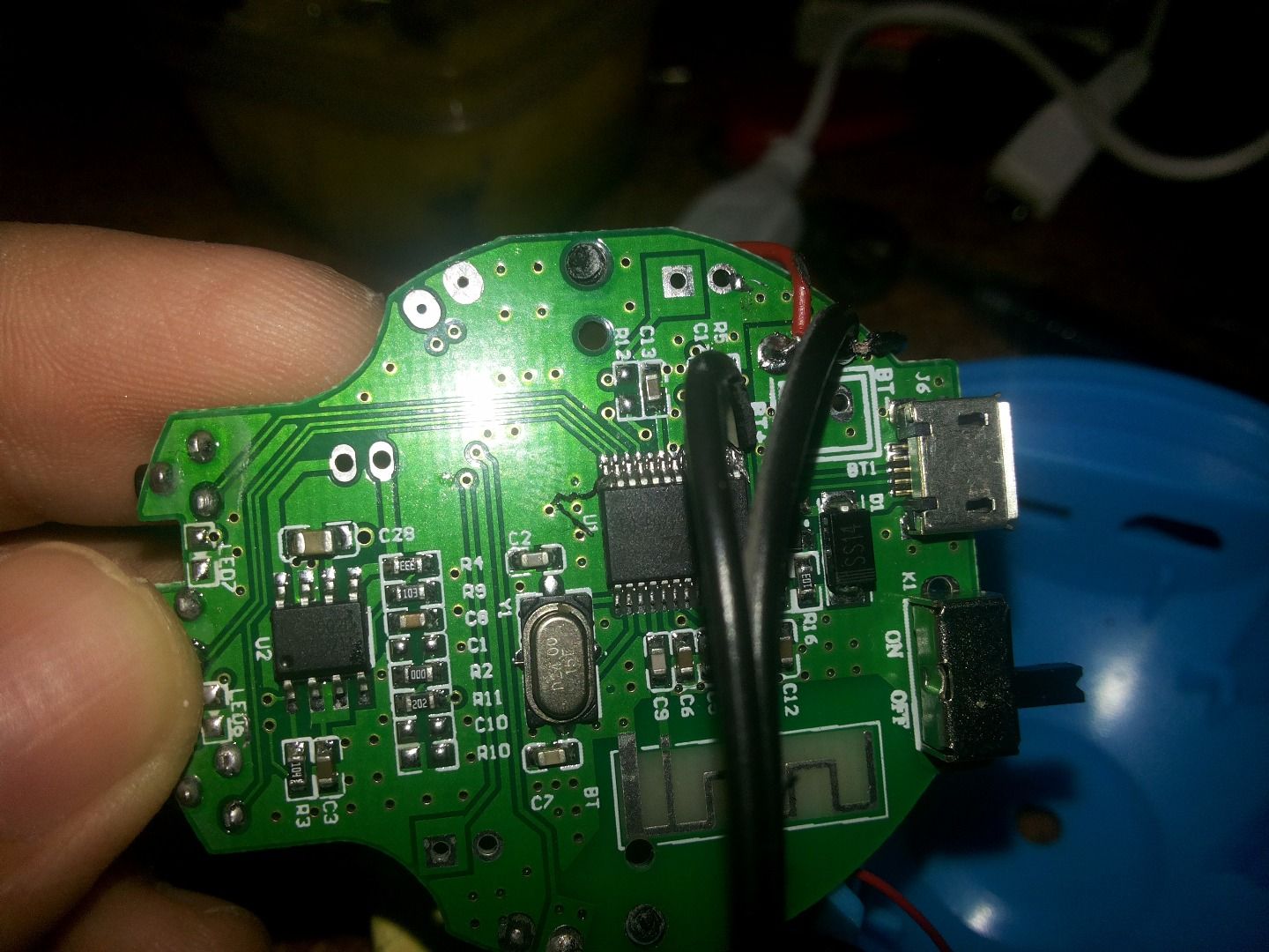 Bluetooth Mod - Line Out for EXTERNAL AMPLIFIER : 7 Steps - Instructables