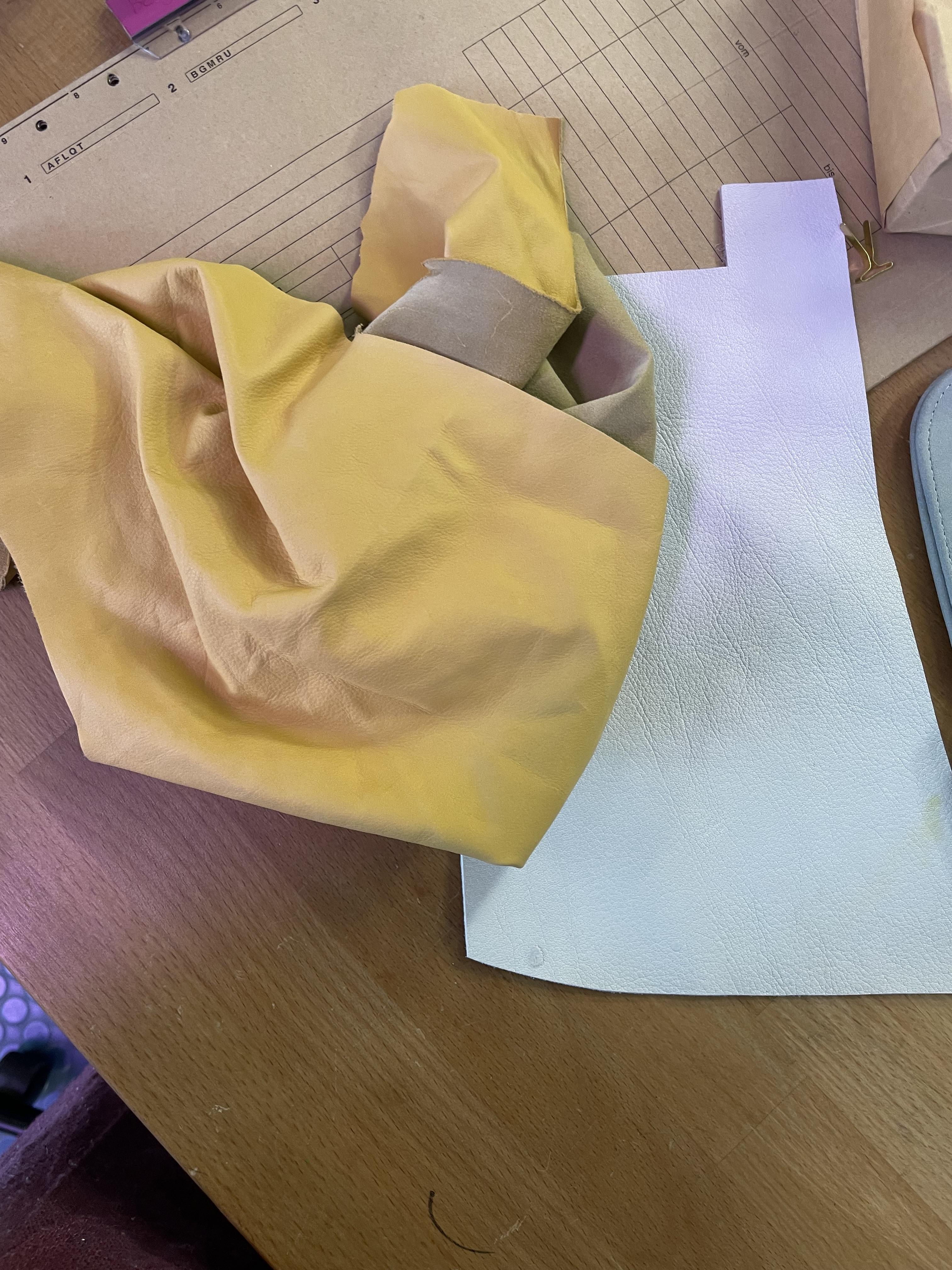 Collaborative Workspace Model : 16 Steps - Instructables