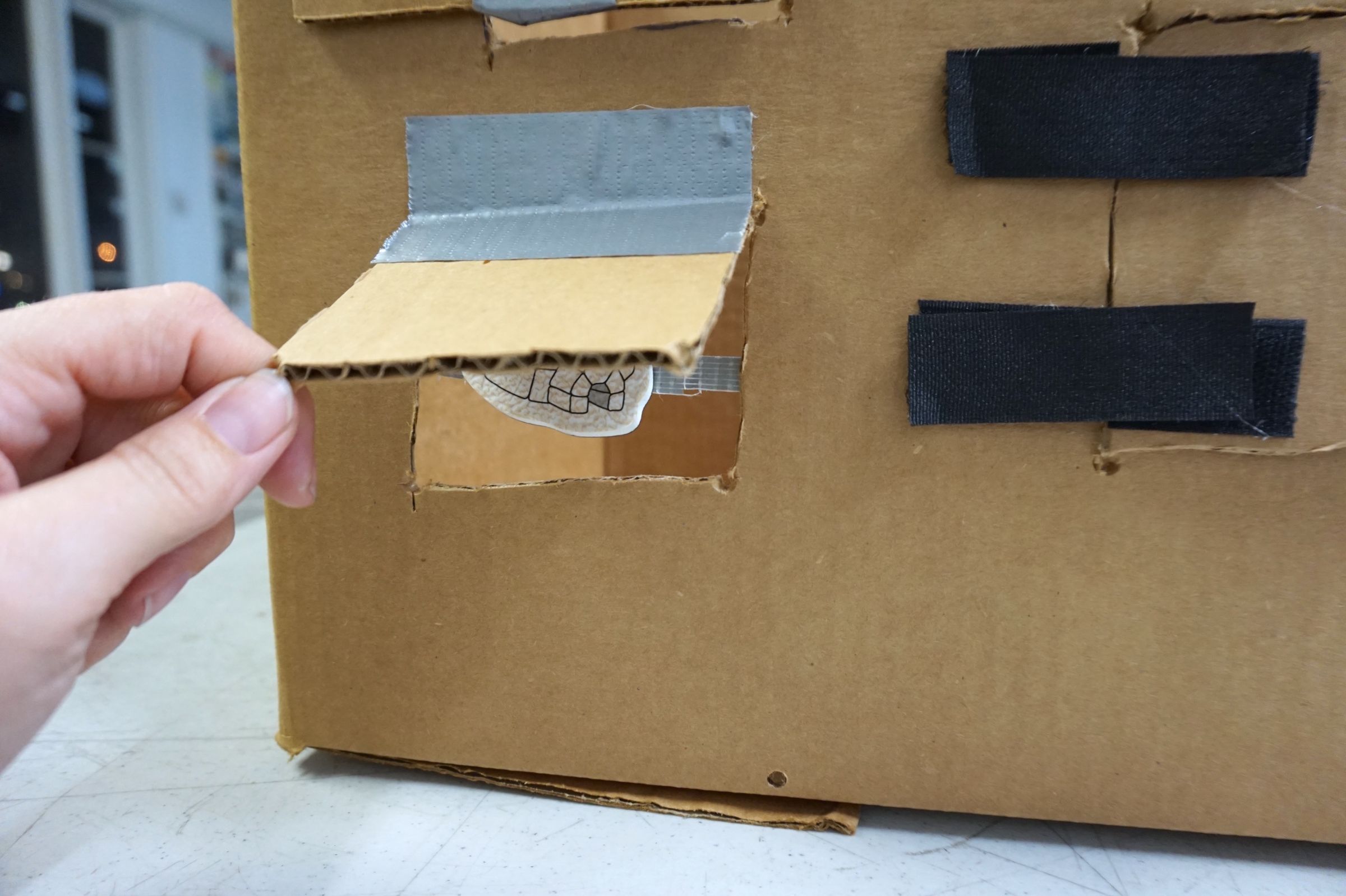 6 Easy Tinkering Hinges : 7 Steps (with Pictures) - Instructables