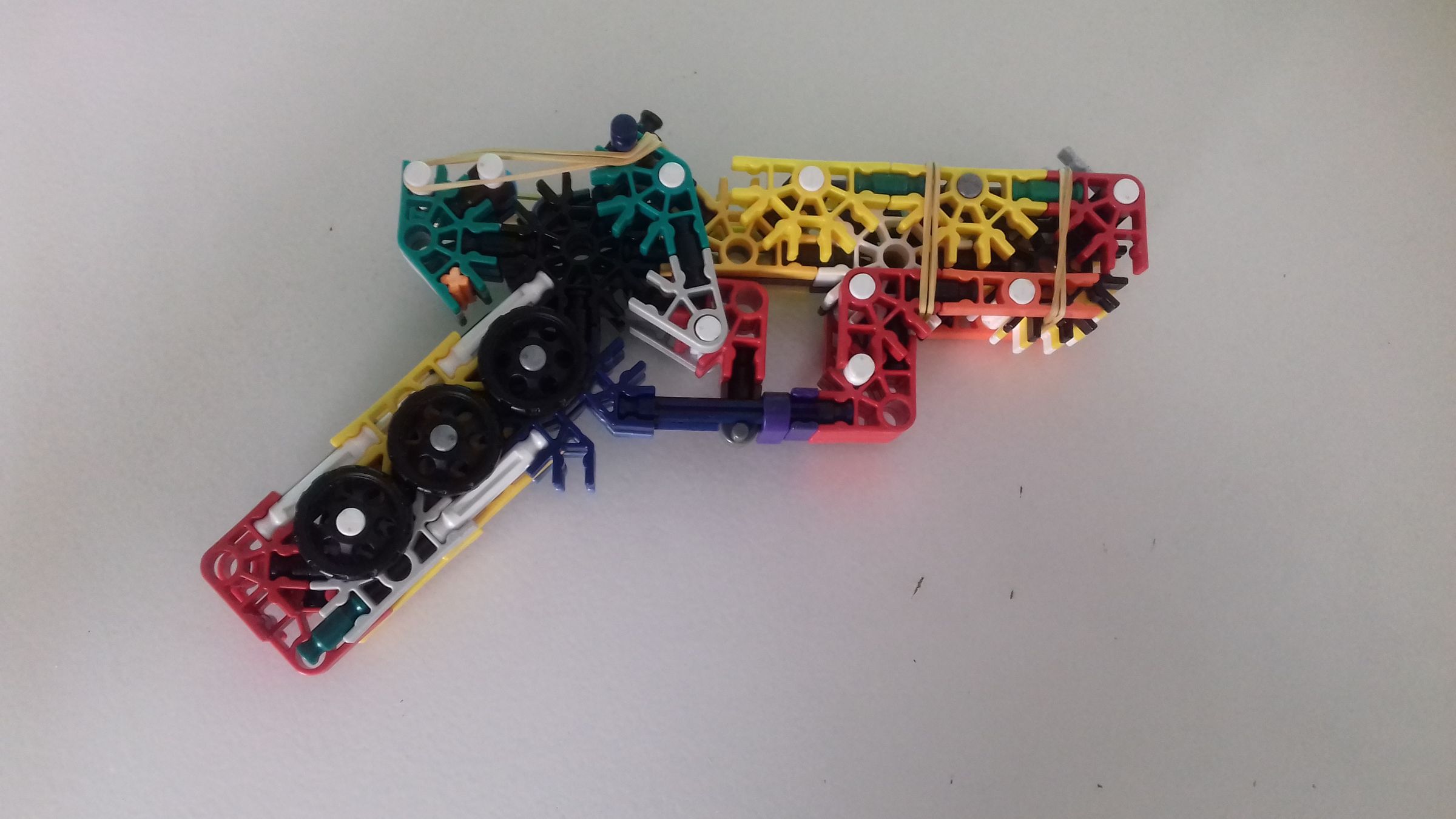 Knex Glock : 4 Steps - Instructables