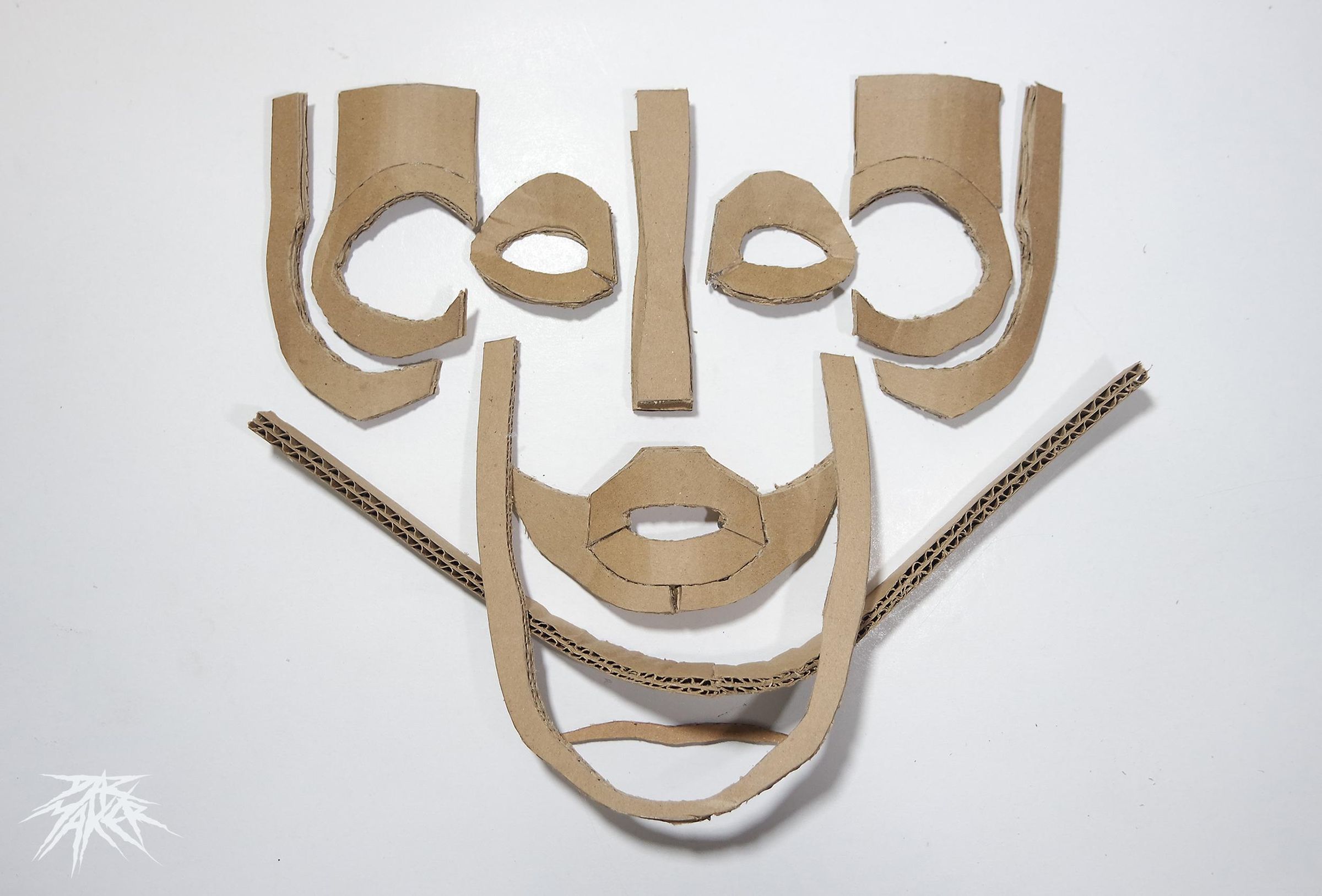 Sawdust Loki's Mask. : 12 Steps (with Pictures) - Instructables