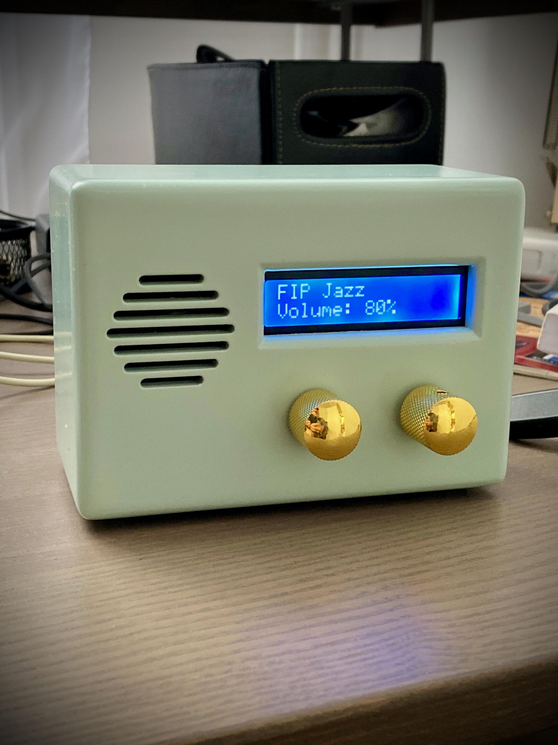 Build Your Own Internet Radio / Construisez Votre Propre Radio Internet ...