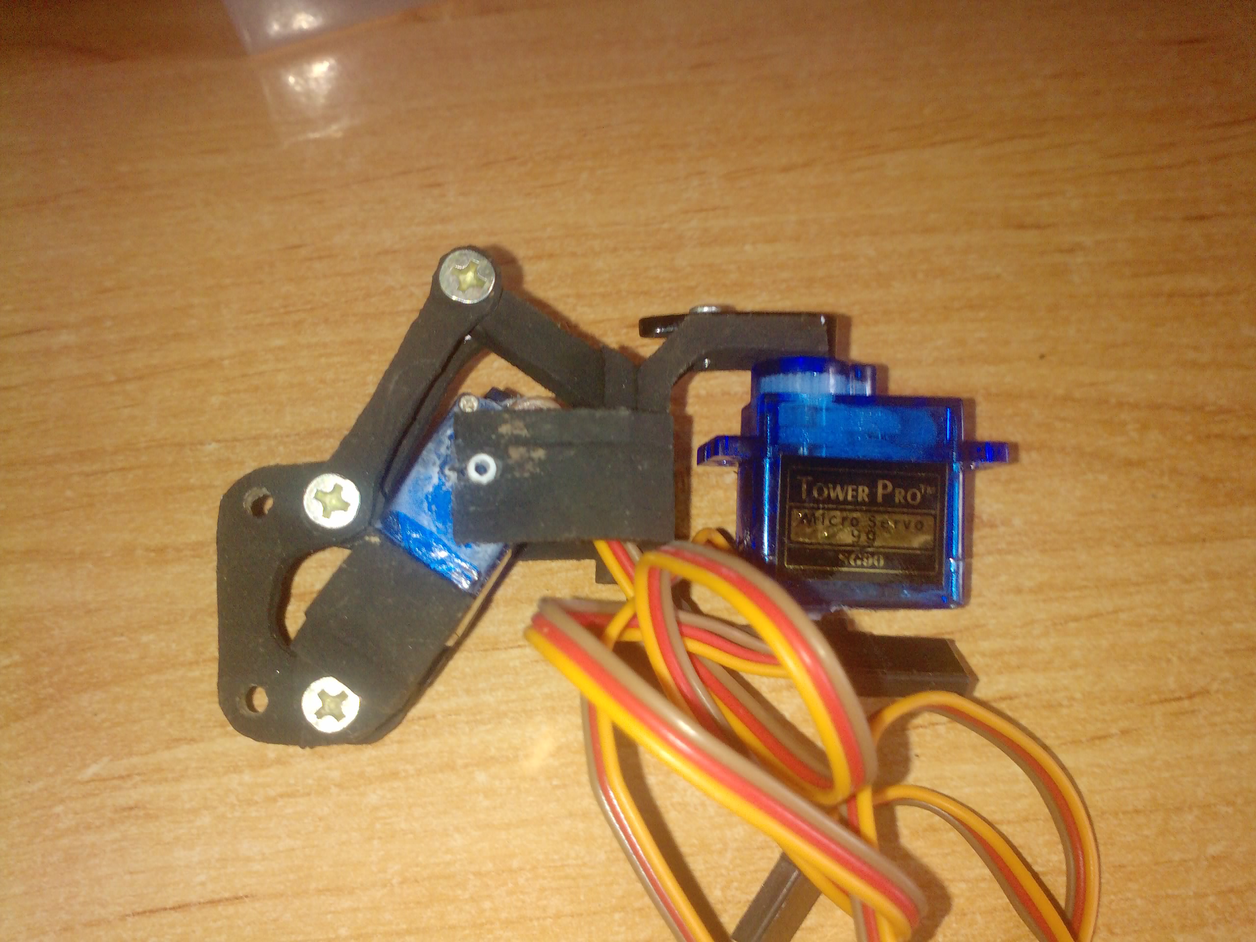 DIY Handmade Hexapod With Arduino (Hexdrake) : 19 Steps (with Pictures) - Instructables