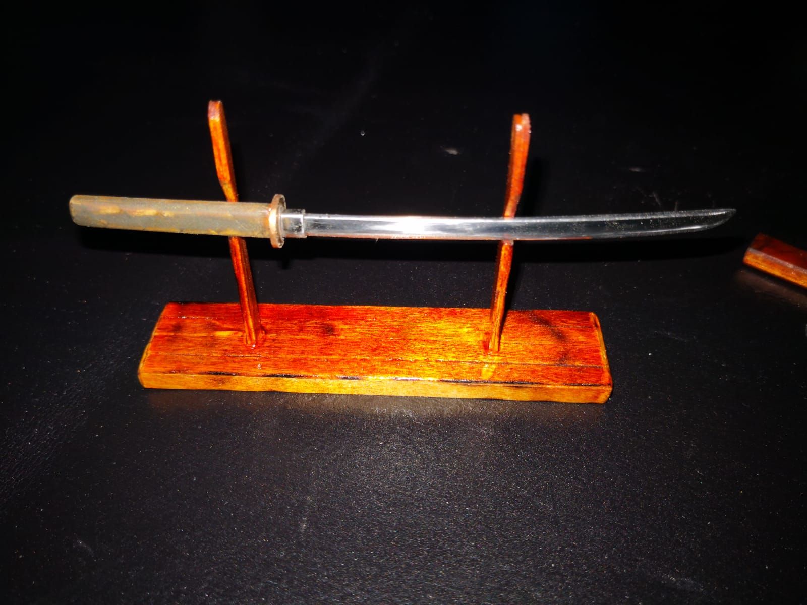 Mini Katana Stand - Instructables
