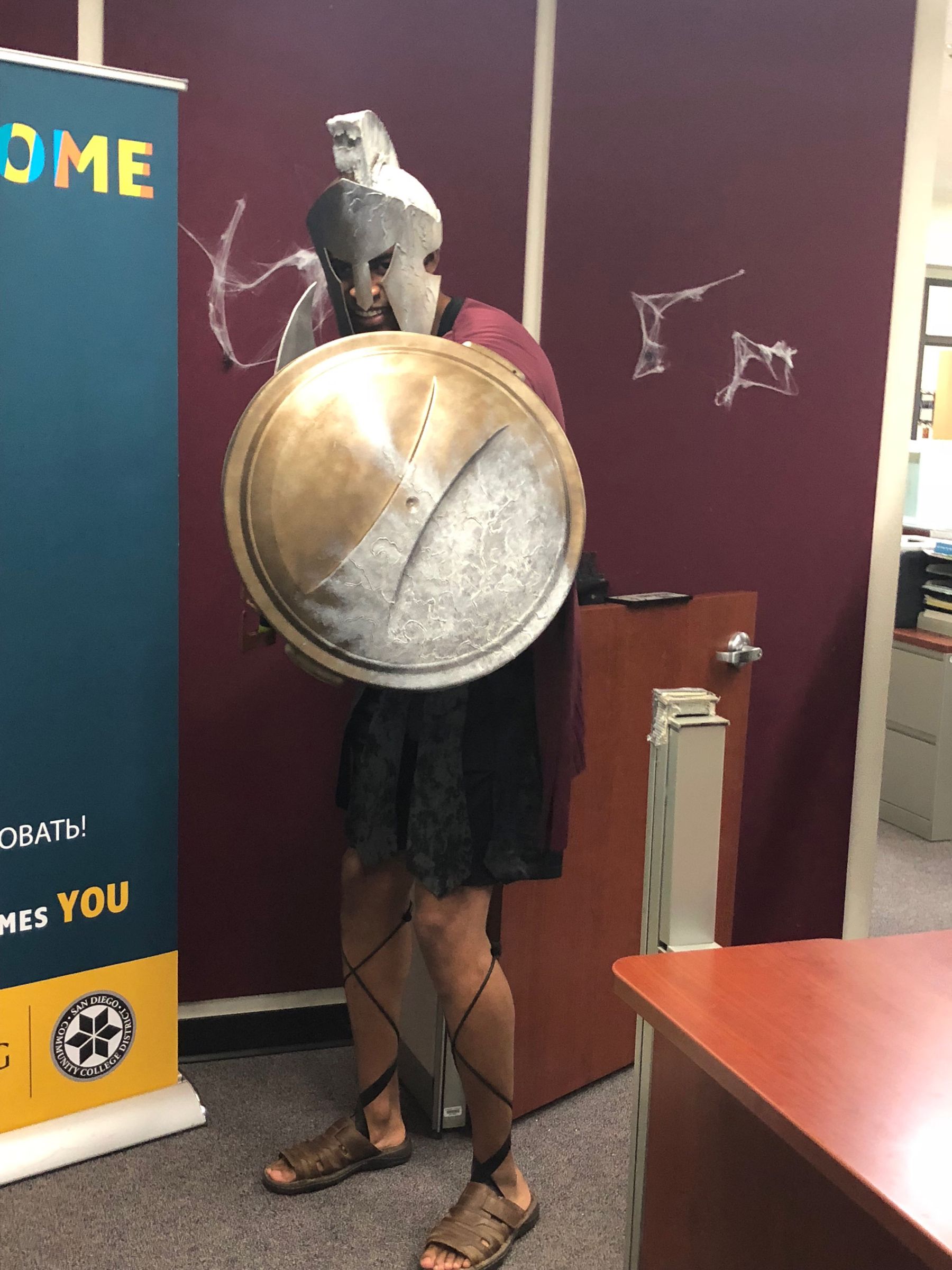 Spartan Warrior Turning to Stone Costume : 5 Steps - Instructables