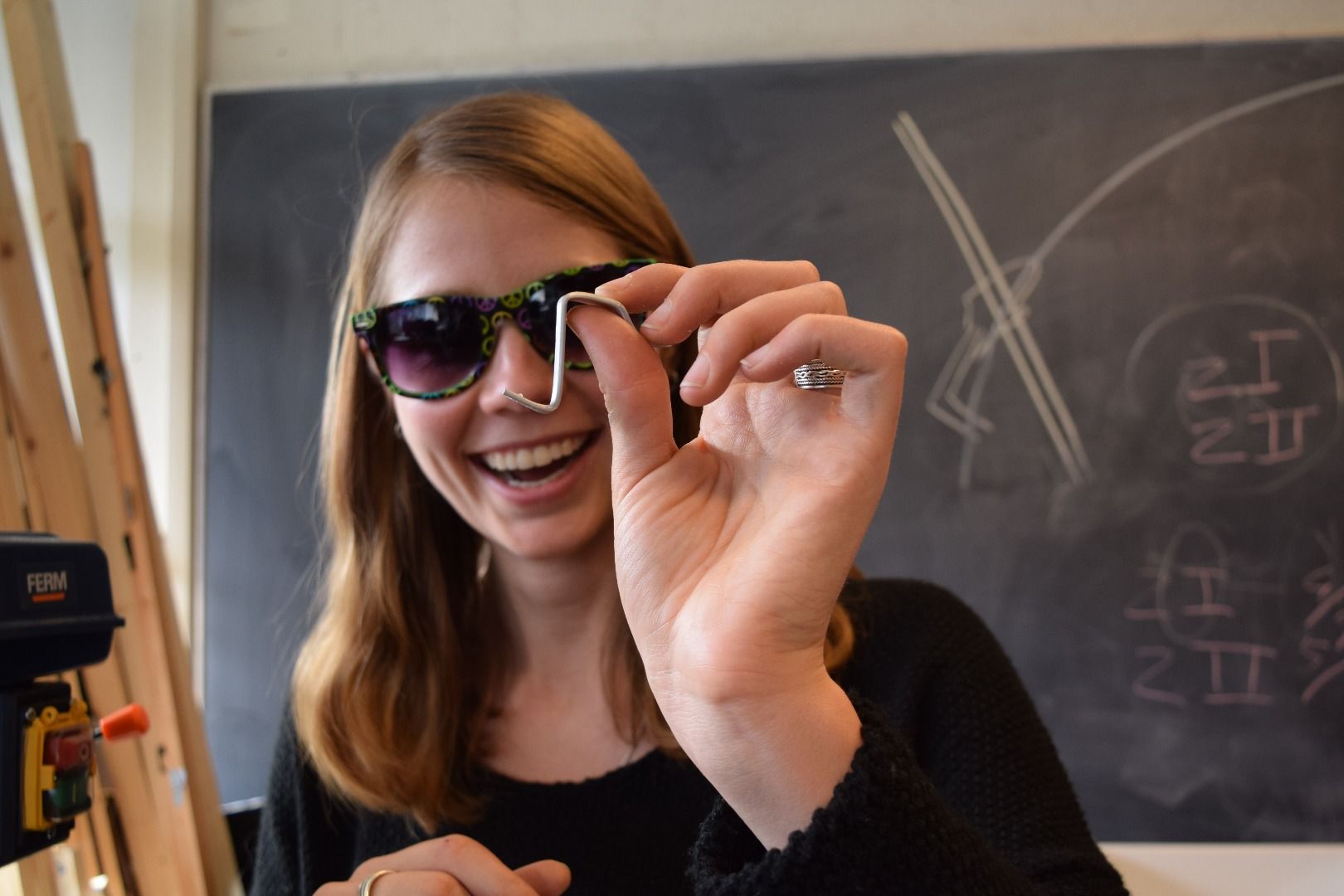 How to Make an Artbot: Colour Sensing, Drawing Arduino Robots Making ...