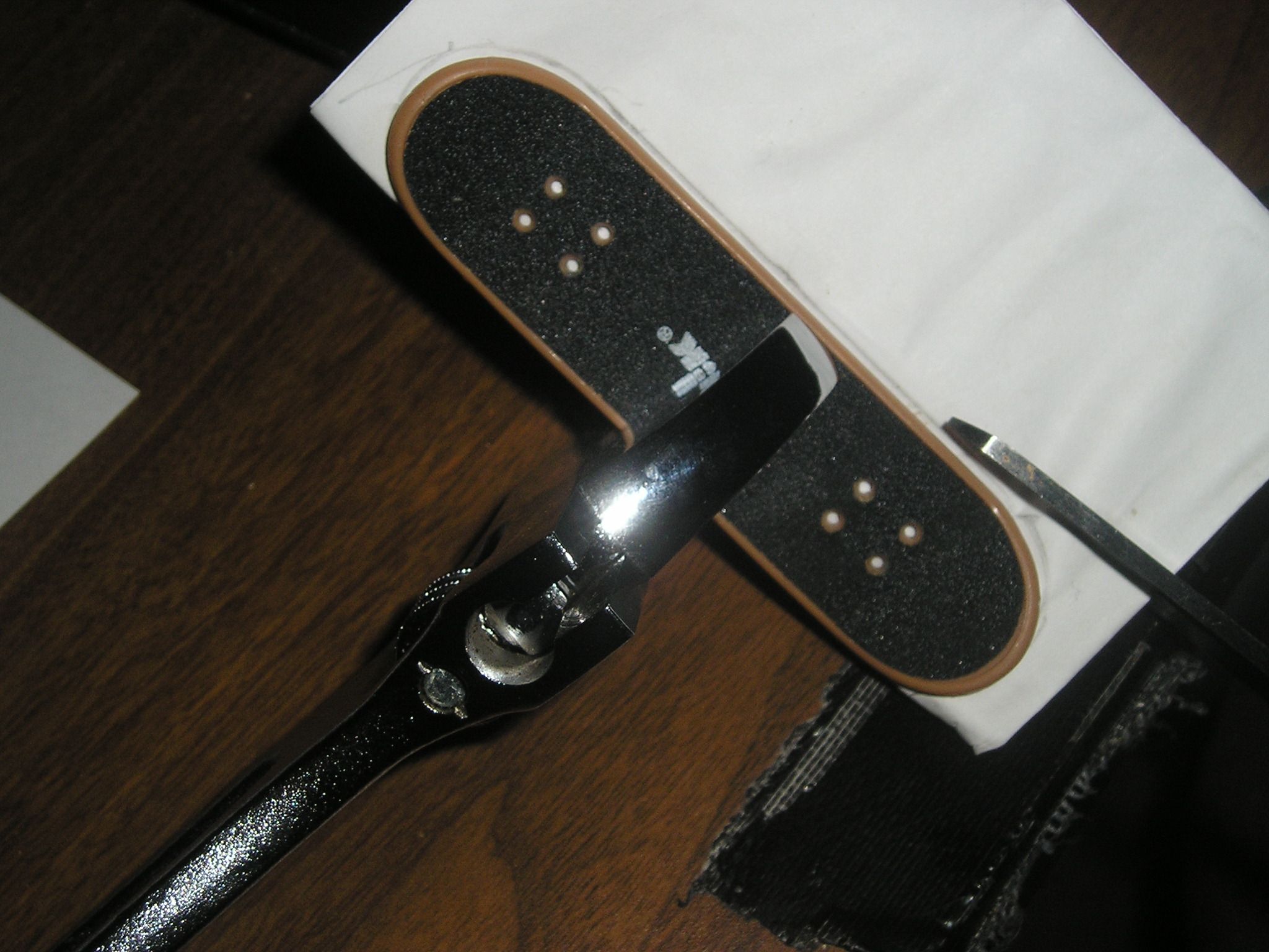 Finger Snowboard : 11 Steps - Instructables