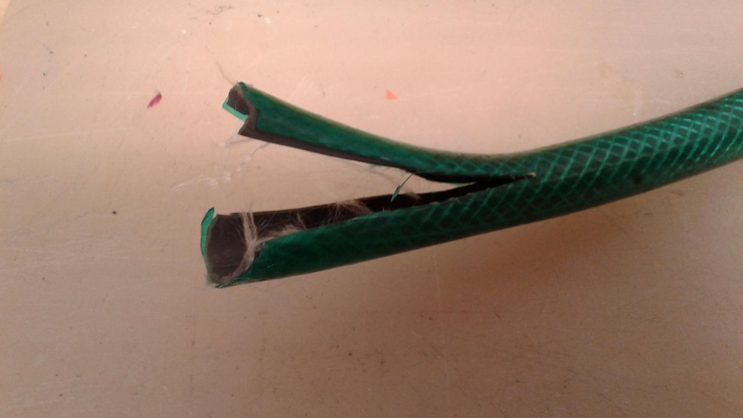 Plastic Hose Snake Prop : 6 Steps - Instructables
