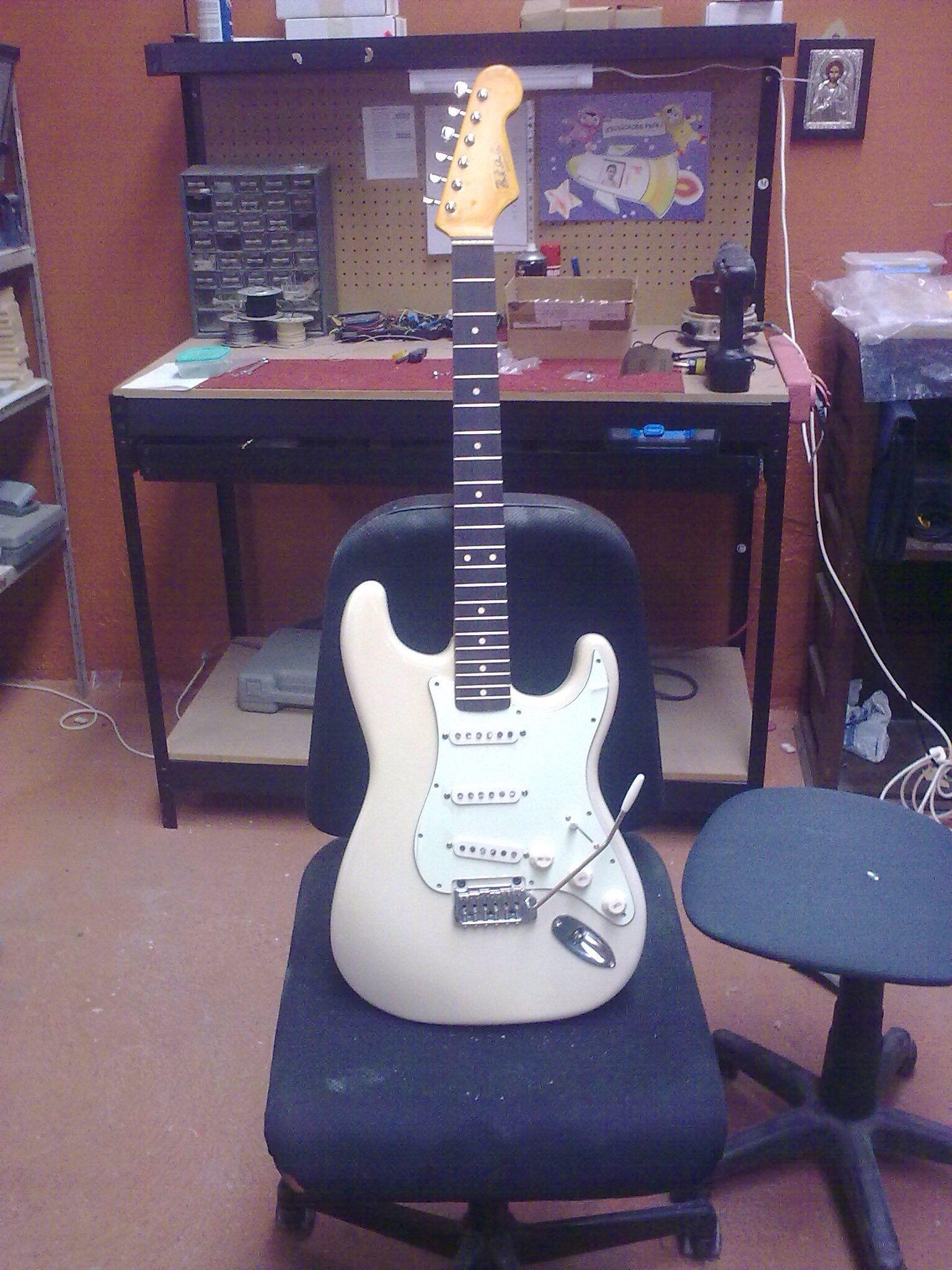 Building Your Old Costomiced Fender Stile Guitars : 11 Steps (with ...