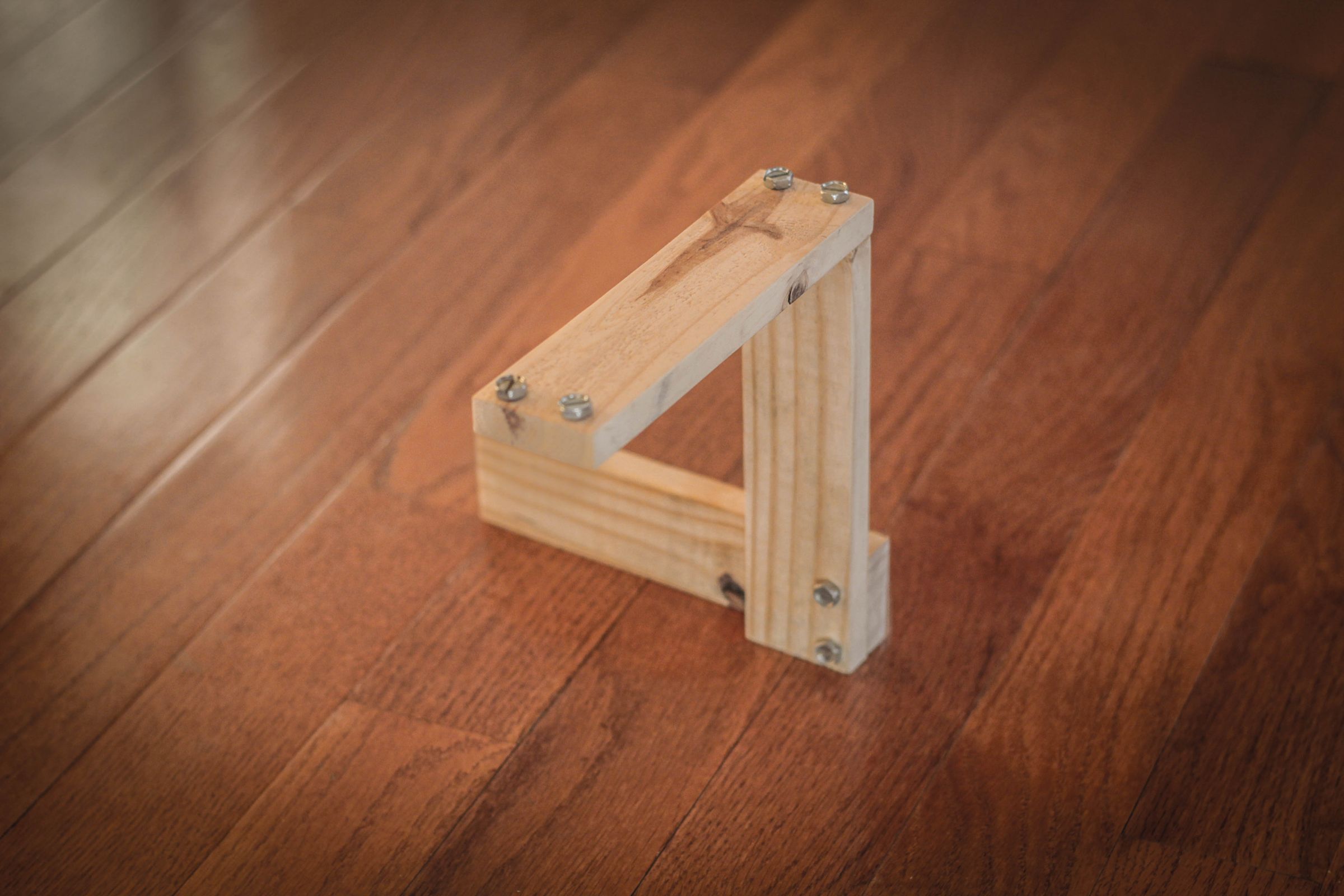 Penrose Triangle (modified) : 8 Steps (with Pictures) - Instructables