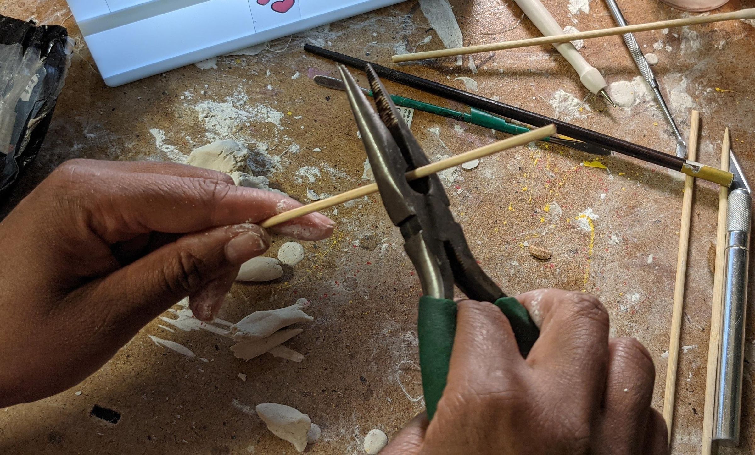 How to Create a Simple Stick Puppet : 14 Steps (with Pictures ...