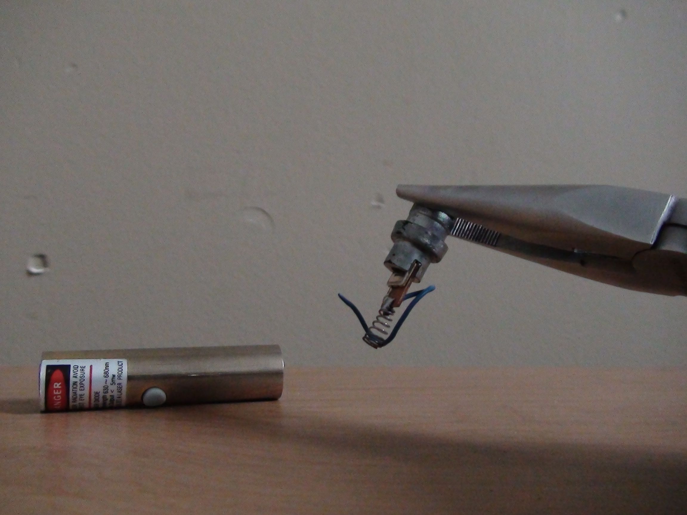 Instructables Burning Laser Watch : 8 Steps - Instructables