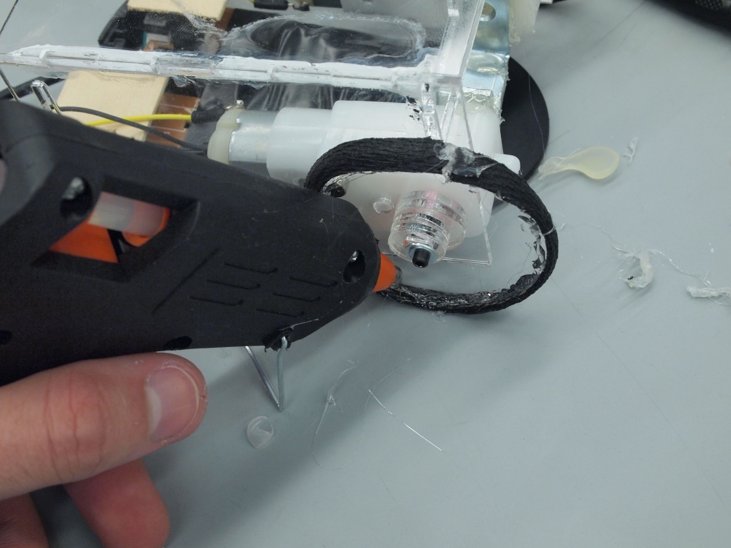 How to Make a Swarmbot : 8 Steps - Instructables