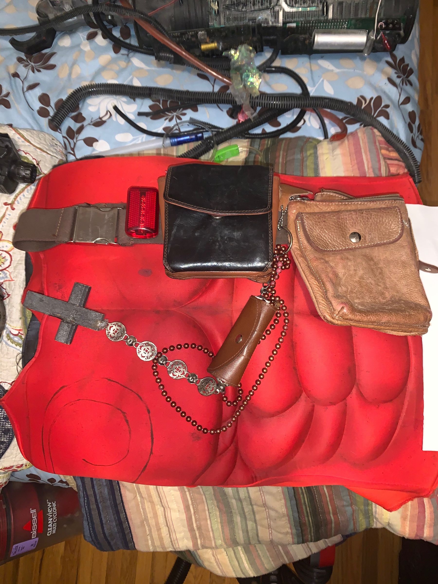 Hellboy Costume : 4 Steps - Instructables