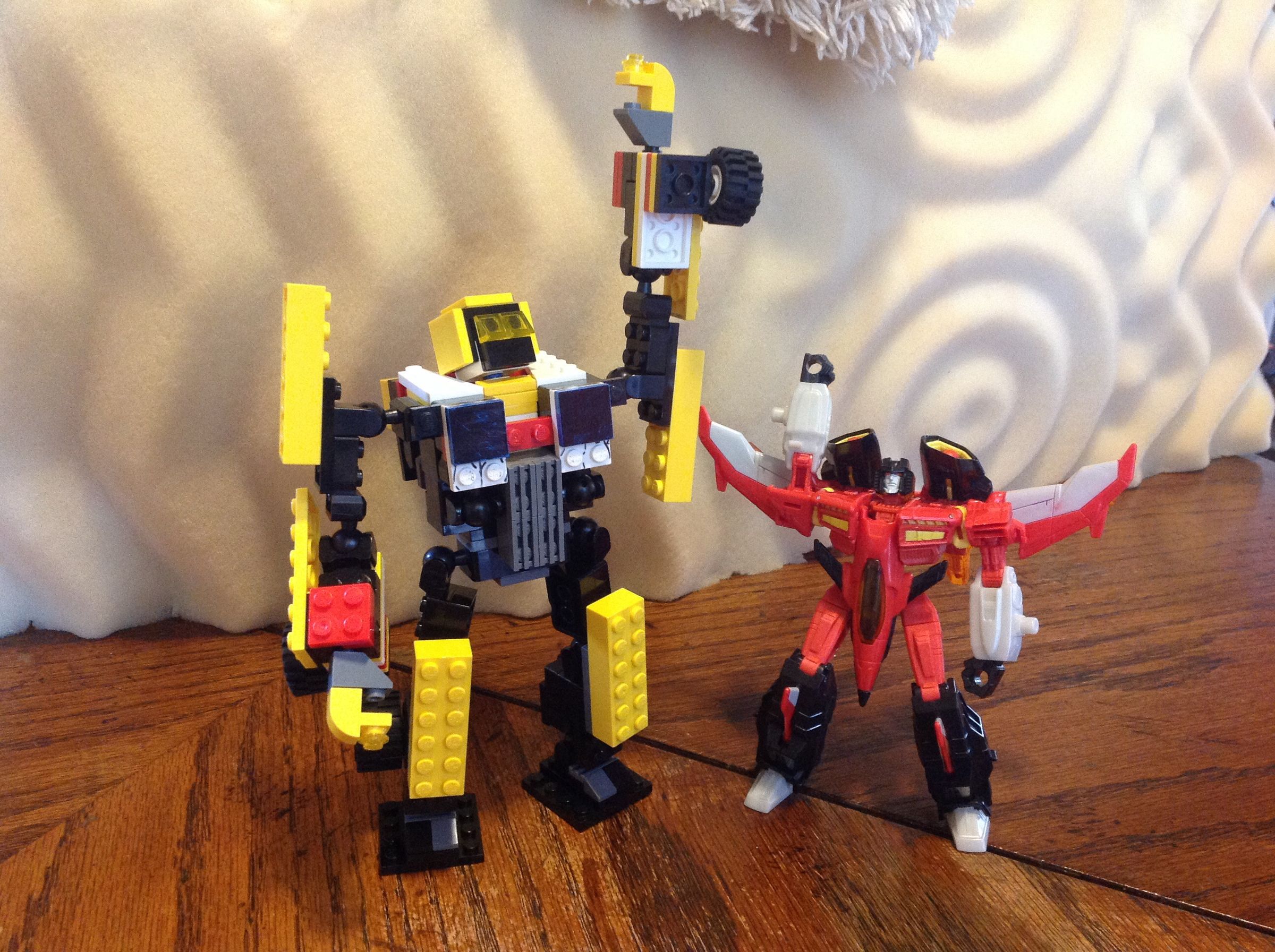 Lego Transformer: Huffer? a War for Cybertron Constructicon? You Decide ...