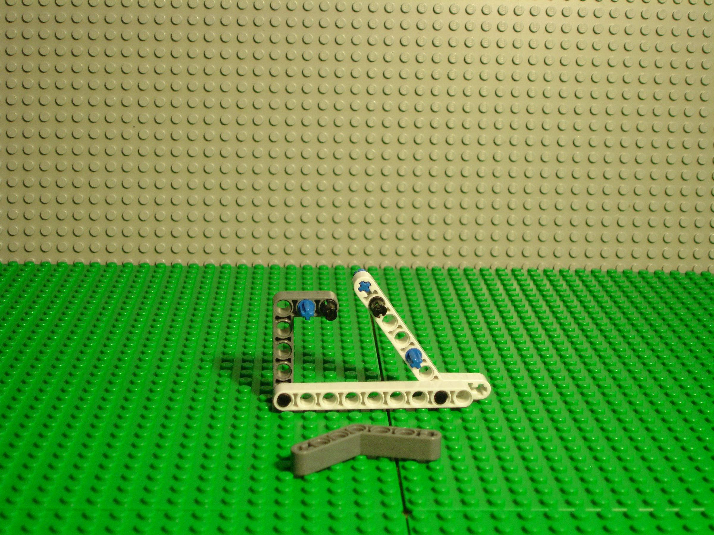 Build a Simple LEGO Starter Robot : 7 Steps - Instructables