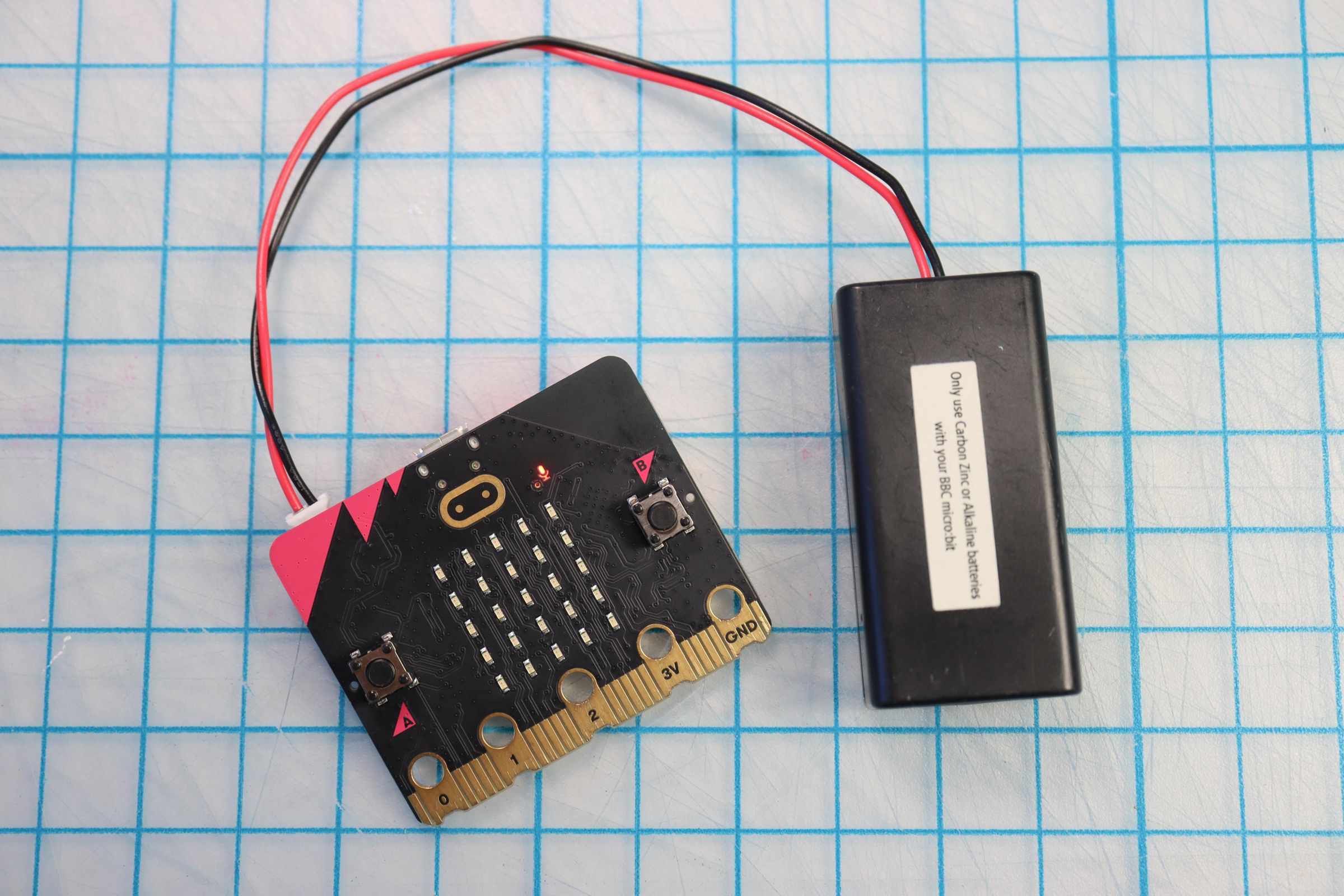 Easy Talking Skull With Micro:bit - Remote Control Animatronic Skull ...