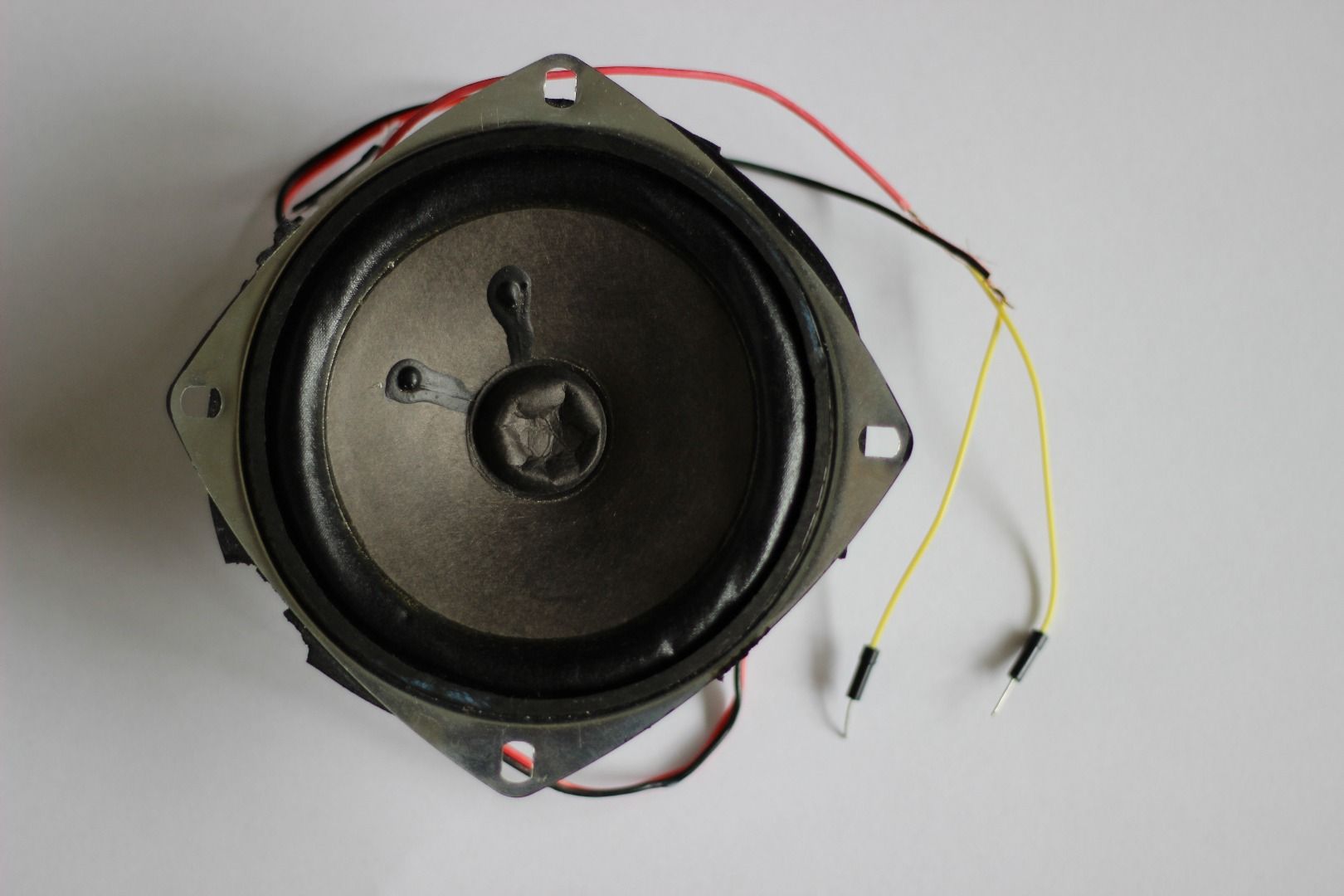 ARDUINO MOTION SENSOR - Instructables