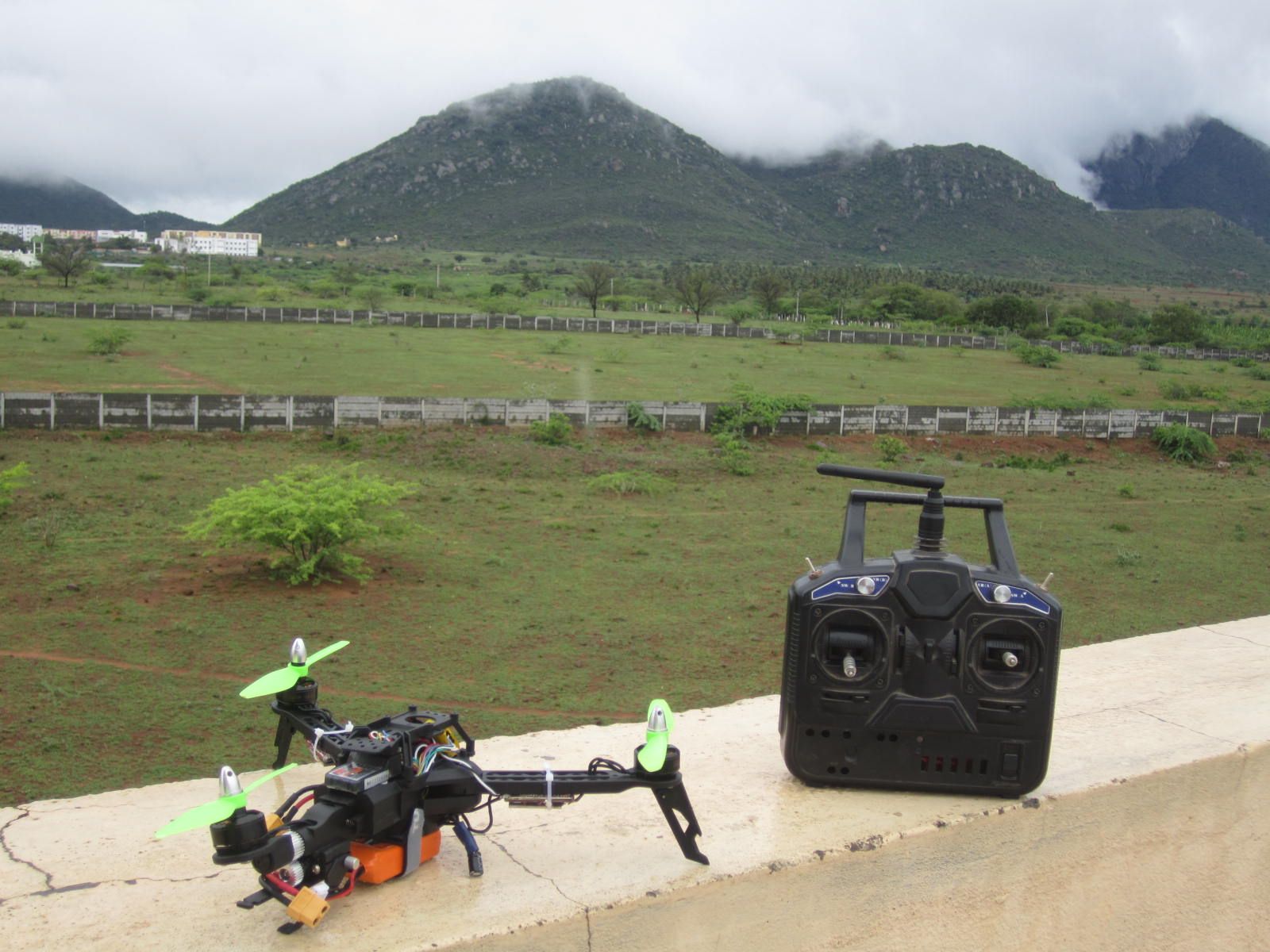Cheap Versatile Mini Tricopter : 10 Steps (with Pictures) - Instructables
