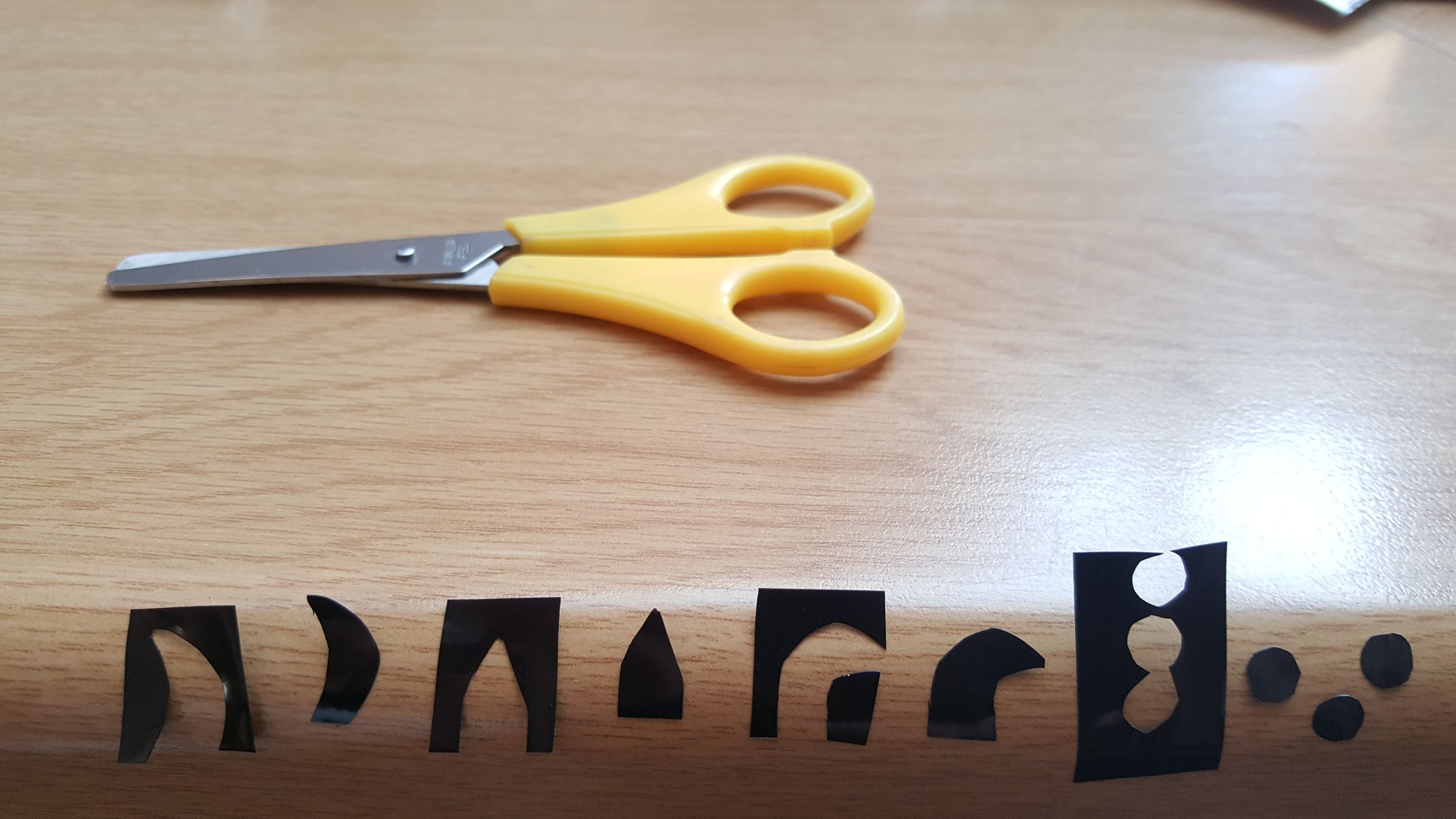 Temporary Makeover Shoes Using Tape : 6 Steps - Instructables