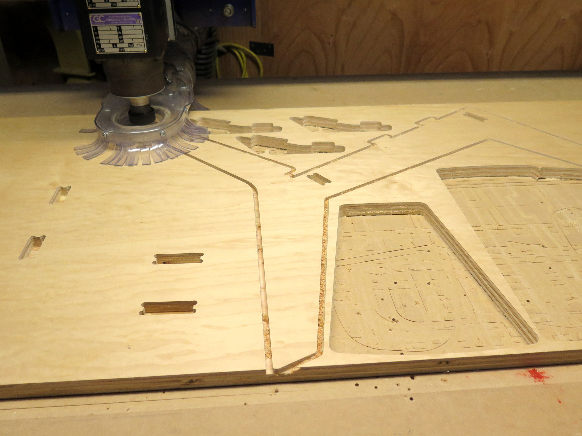 P9L - Lounge Chair Made With CNC Router : 13 Steps (with Pictures ...