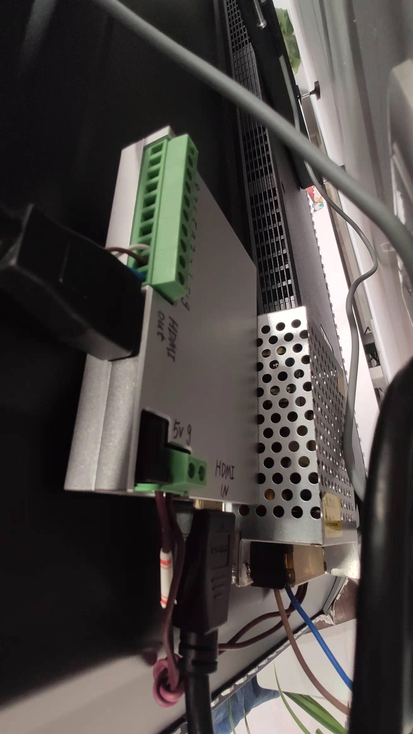 DIY FPGA AmbilightController System : 3 Steps - Instructables