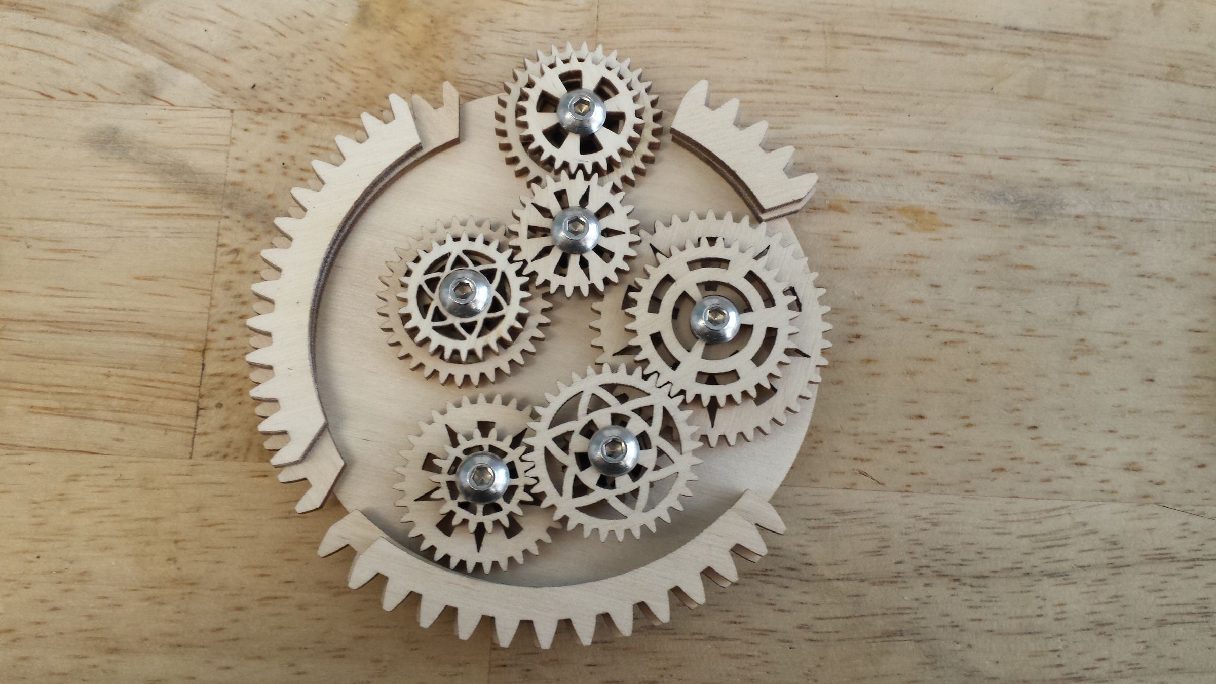 Wooden Gear Trains : 17 Steps (with Pictures) - Instructables