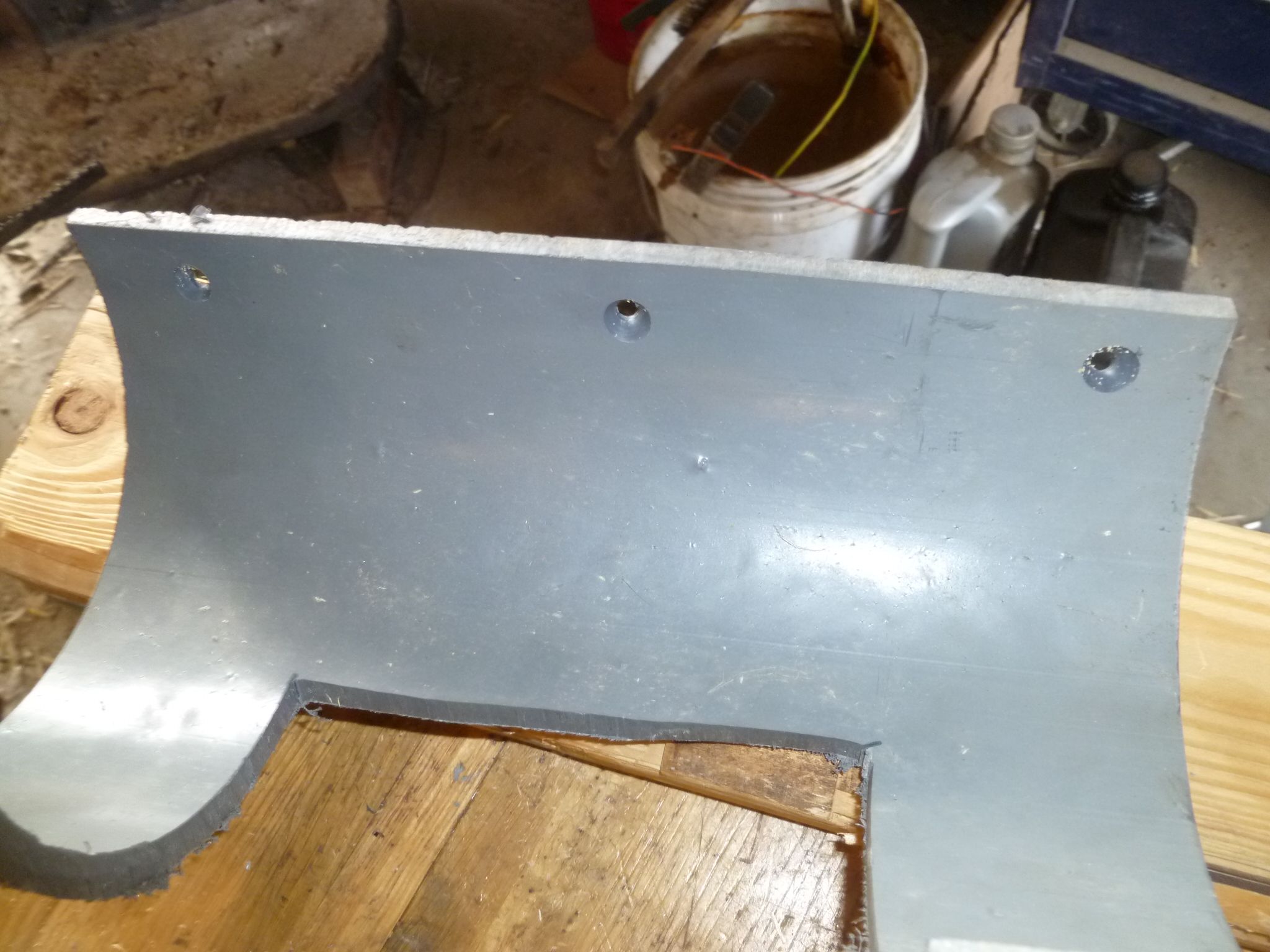 7" Angle Grinder Wall Hanger : 5 Steps (with Pictures) - Instructables