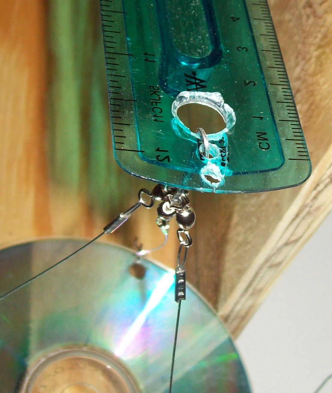 Make a Balance Scale Accurate to 1/2 Gram, Using a Ruler and 2 Old CDs ...