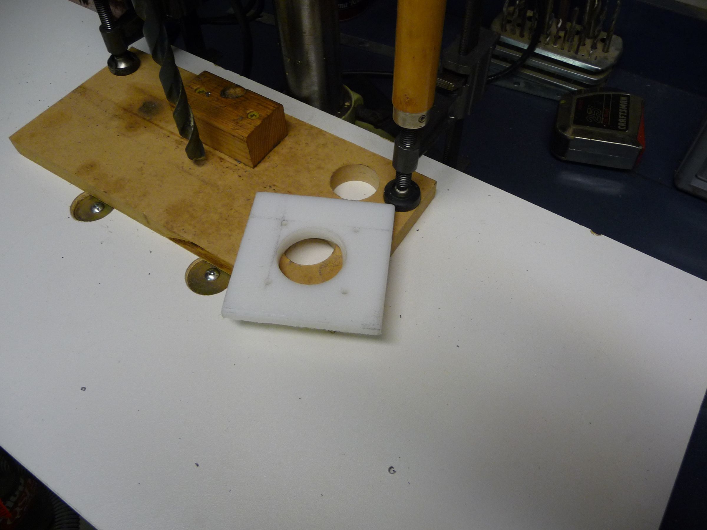 Sliding Ceiling TV Mount : 9 Steps (with Pictures) - Instructables