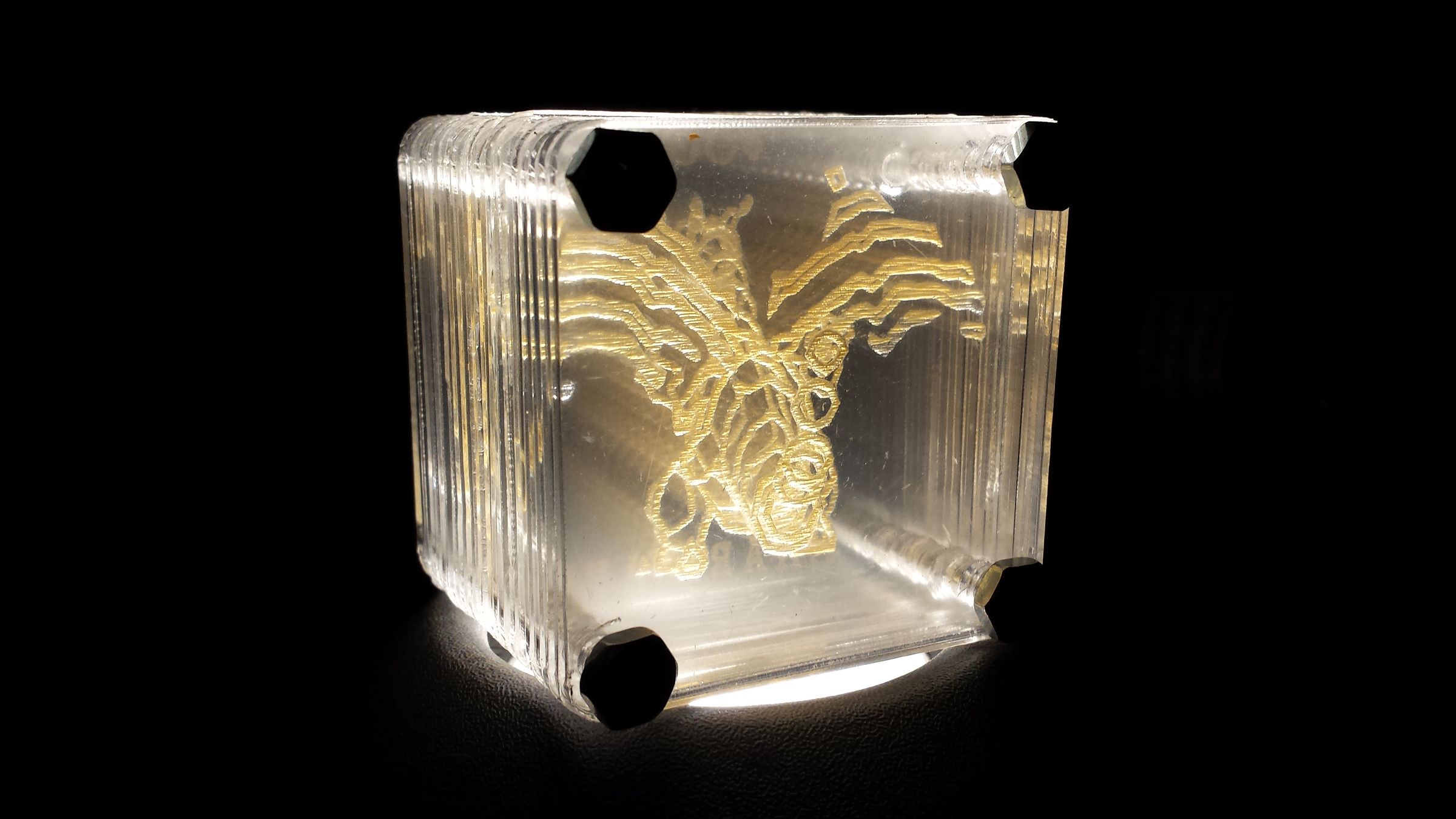 Cubic Hologram Lamp : 11 Steps (with Pictures) - Instructables