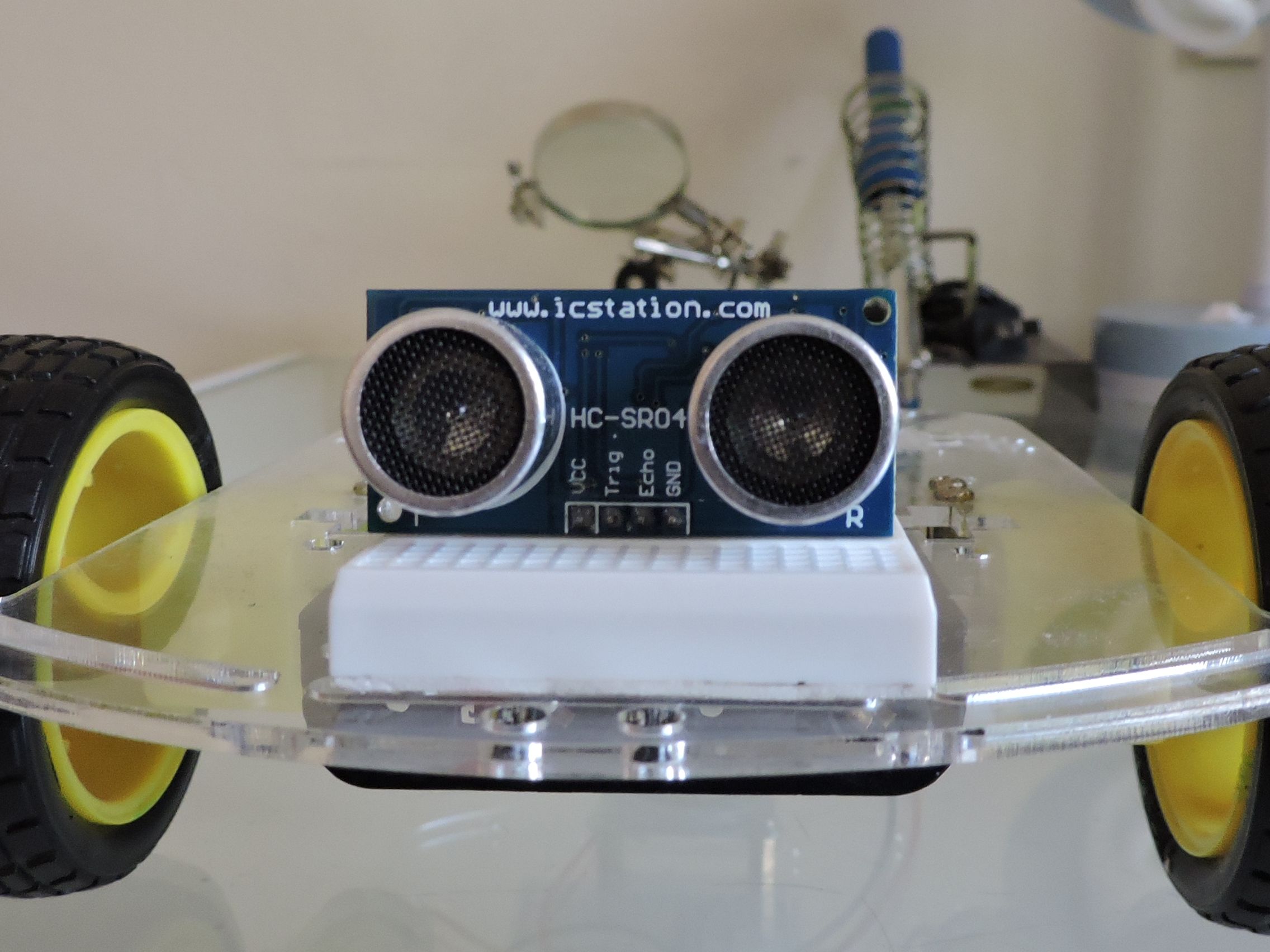 Obstacle Avoiding Robot : 14 Steps - Instructables