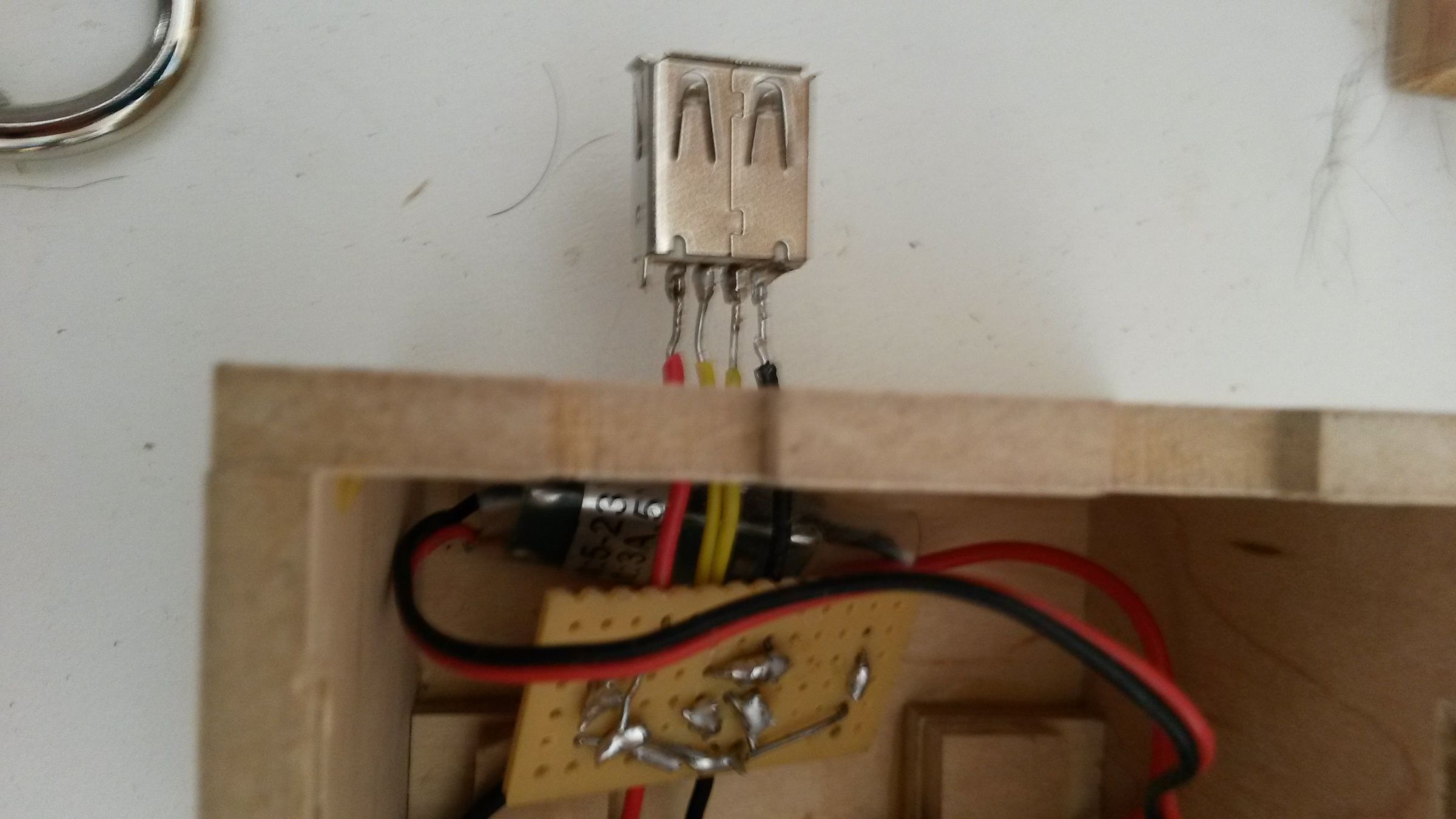 Cordless Tool Battery to USB Charger : 4 Steps (with Pictures ...