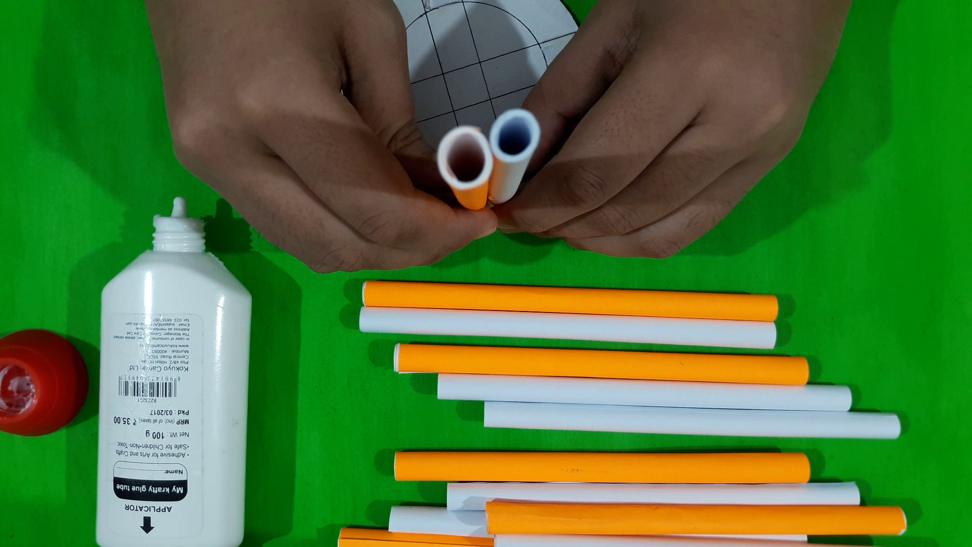 SIMPLE PAPER PEN STAND : 5 Steps - Instructables