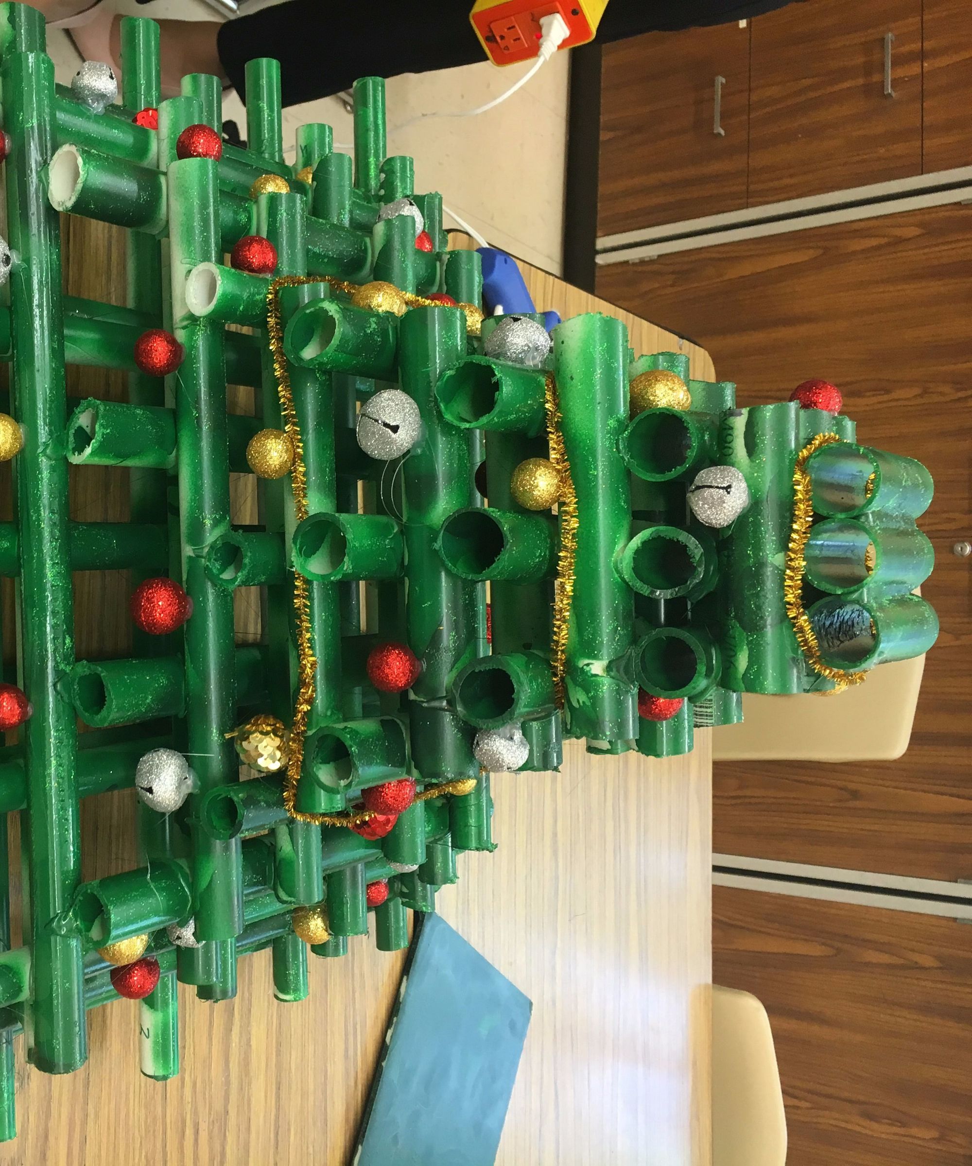 SINGING CHRISTMAS TREE : 6 Steps - Instructables