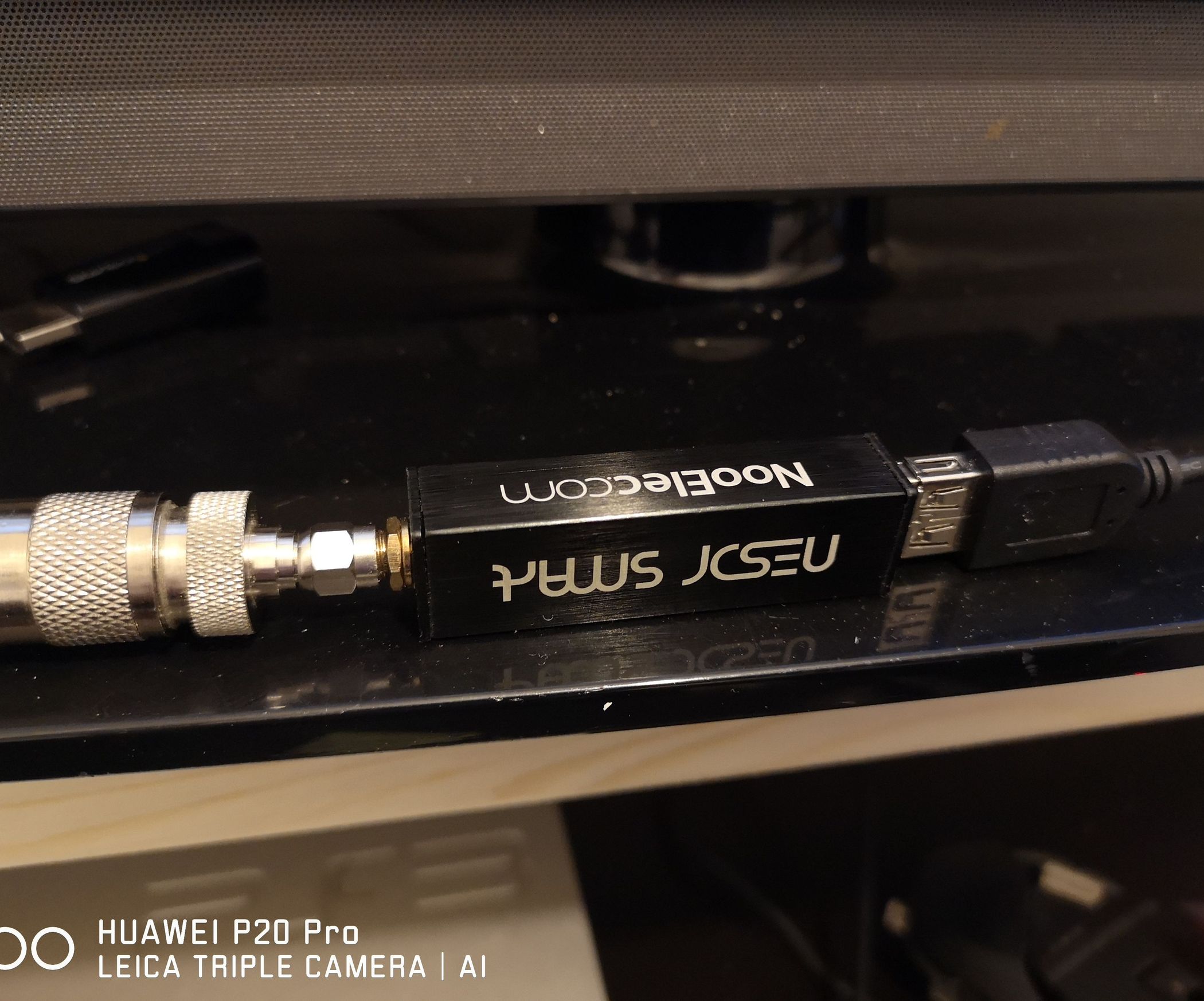 RTL-SDR Direct Sampling Mod : 3 Steps - Instructables