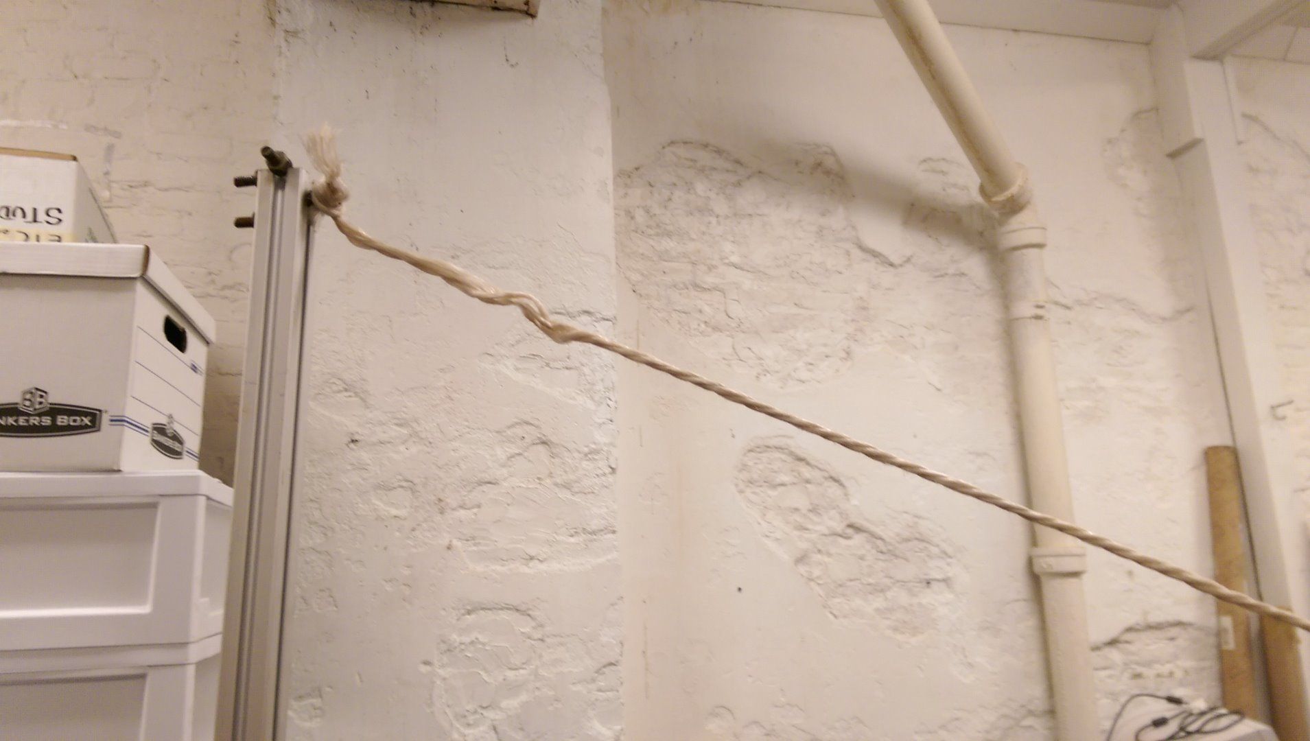 Rocket Launch Rail : 4 Steps - Instructables