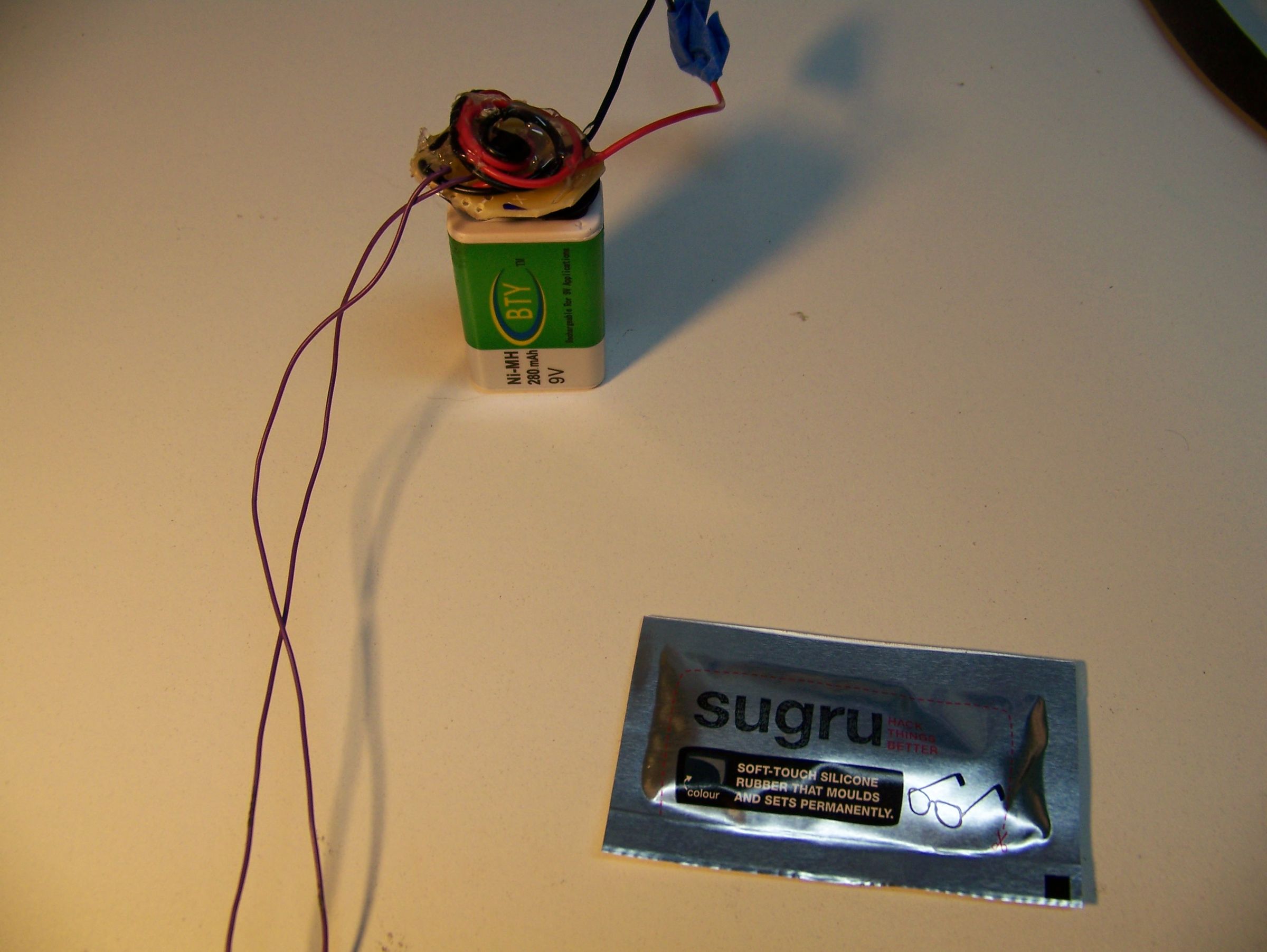 Magnetic Locker Lights! : 9 Steps (with Pictures) - Instructables