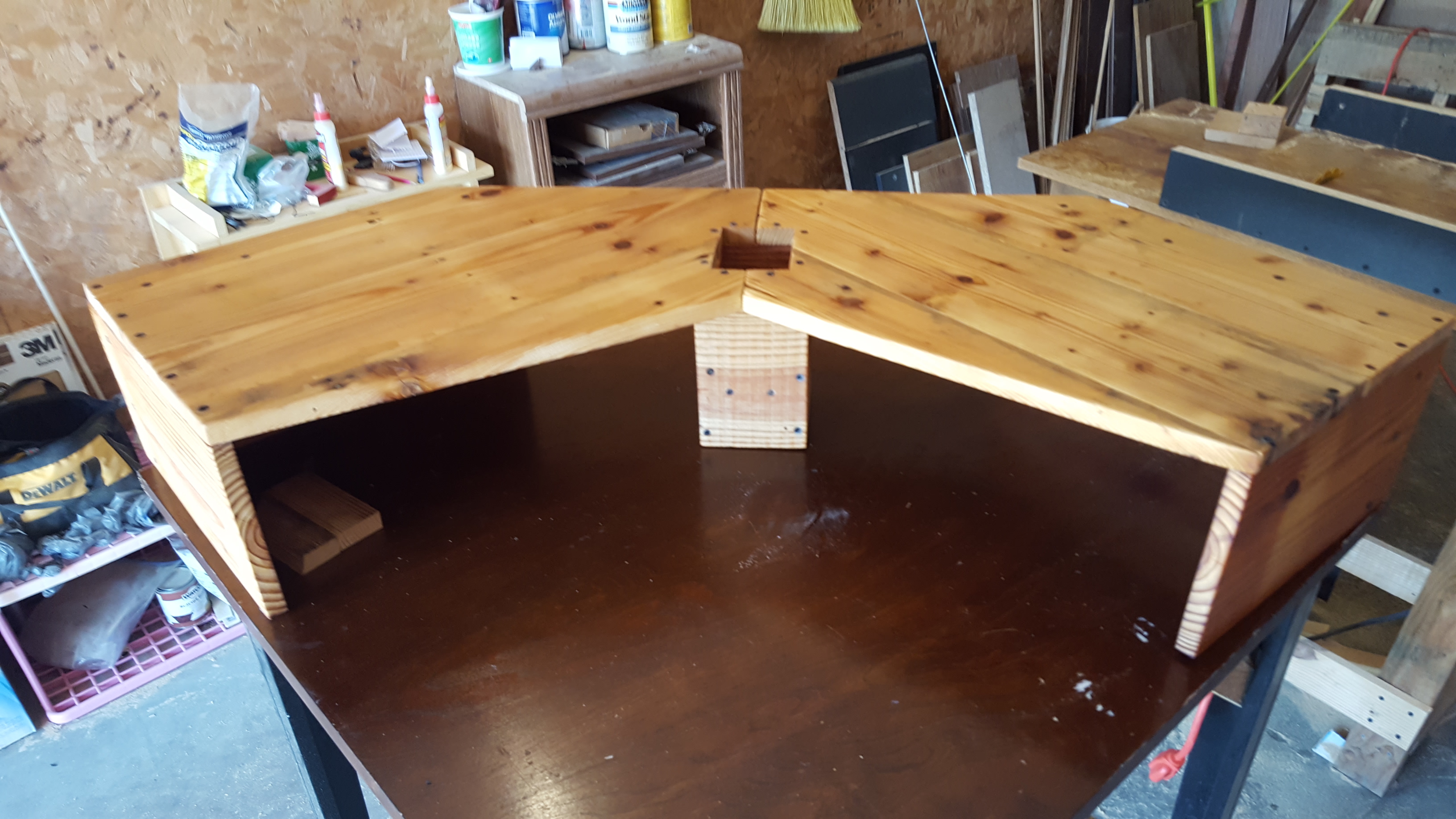 Computer Monitor Riser : 4 Steps (with Pictures) - Instructables