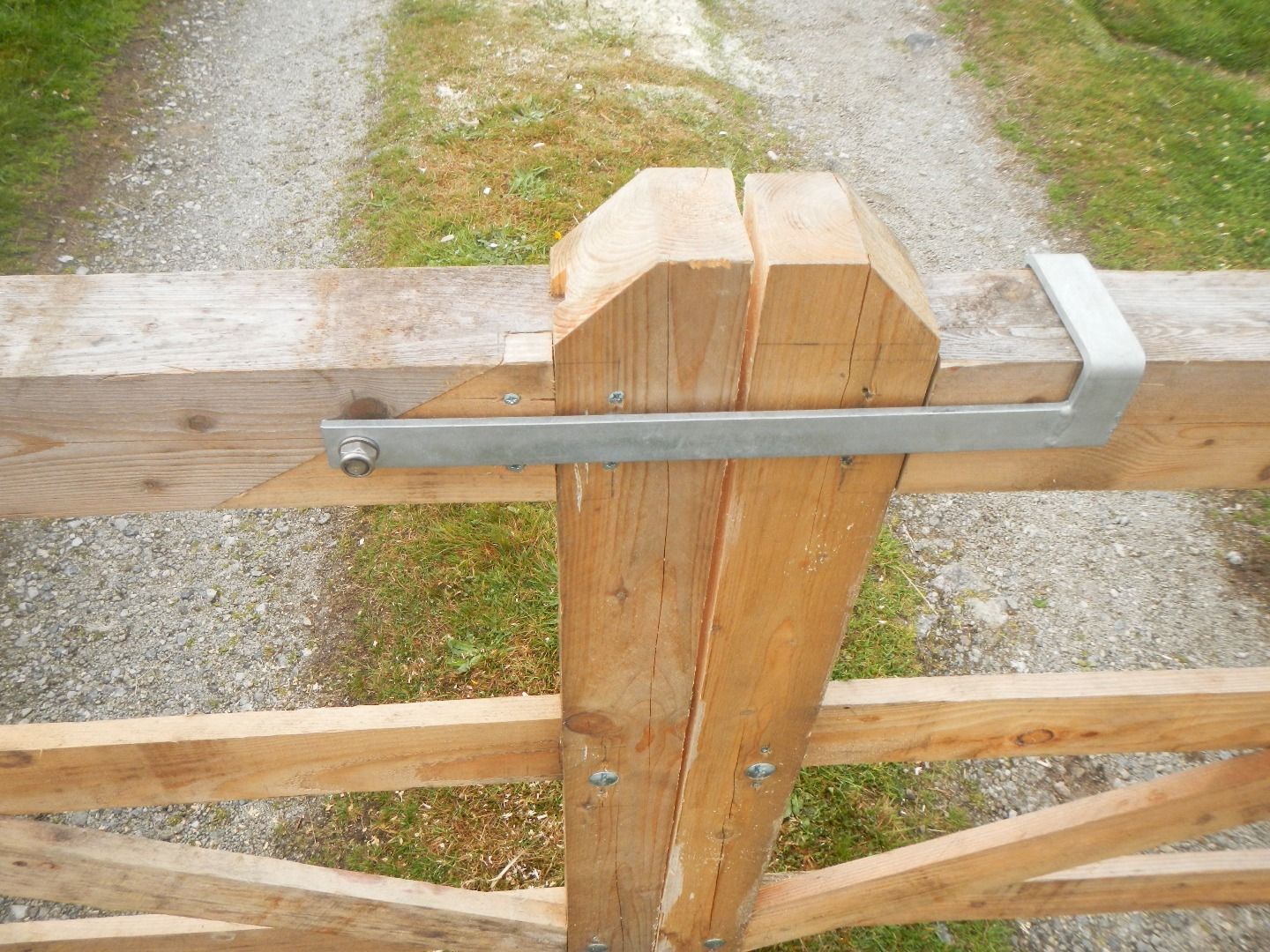 Pallet Wood Gate : 5 Steps (with Pictures) - Instructables